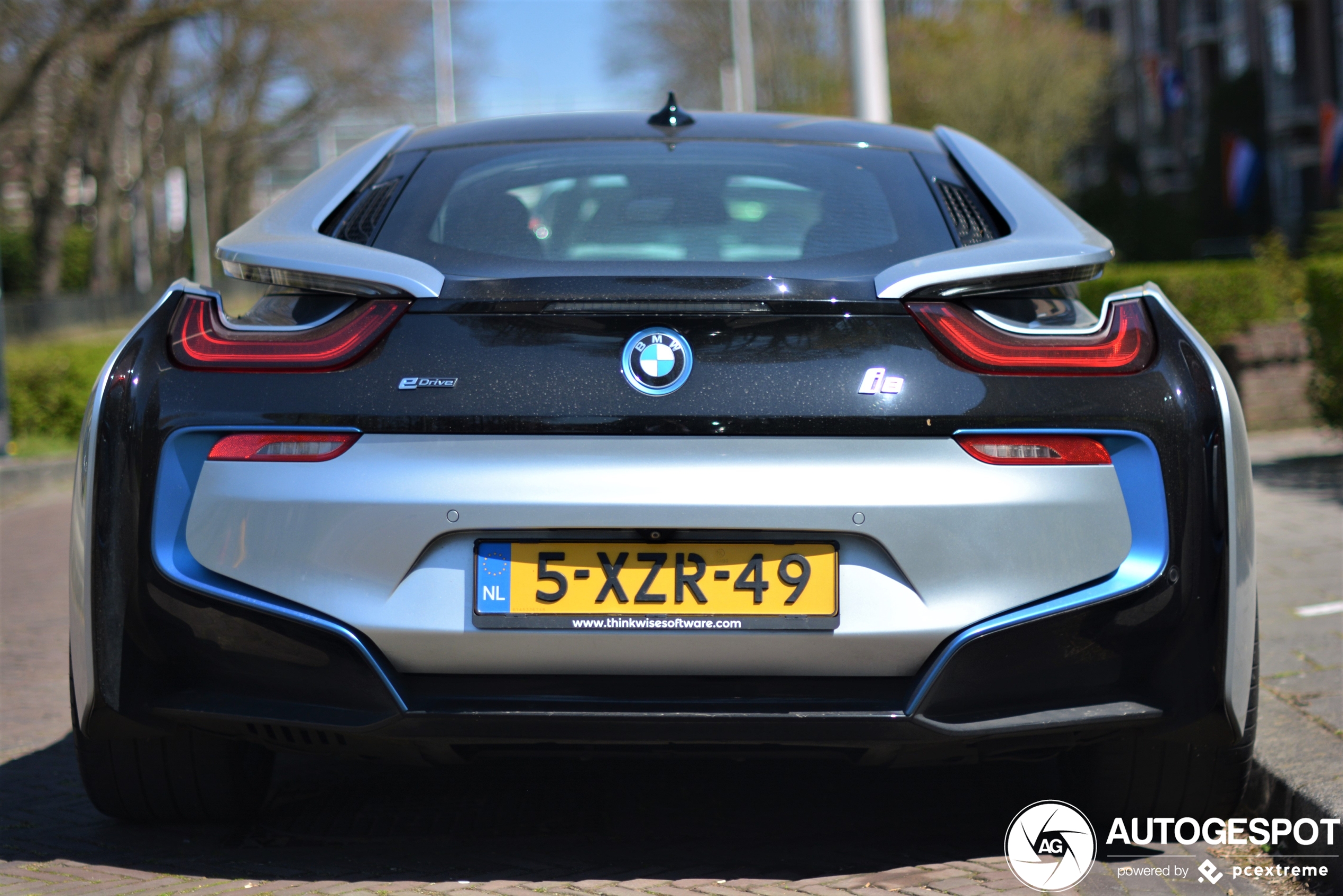 BMW i8 - 27 April 2021 - Autogespot