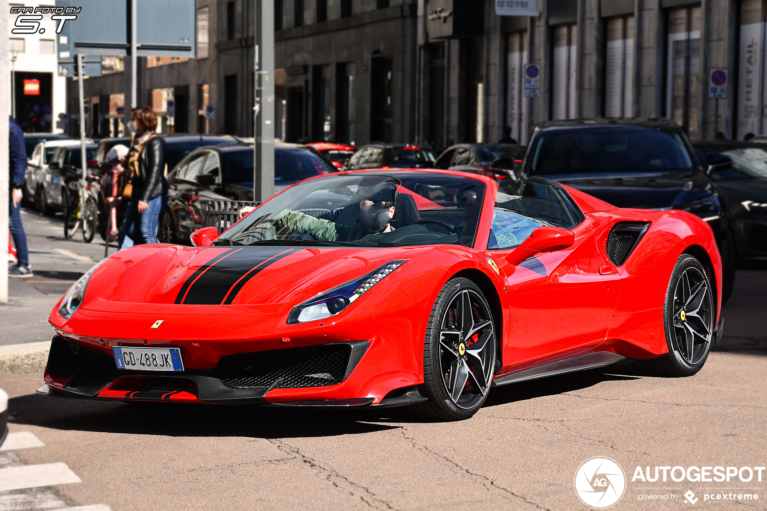 Ferrari 488 Pista Spider - 02 May 2021 - Autogespot
