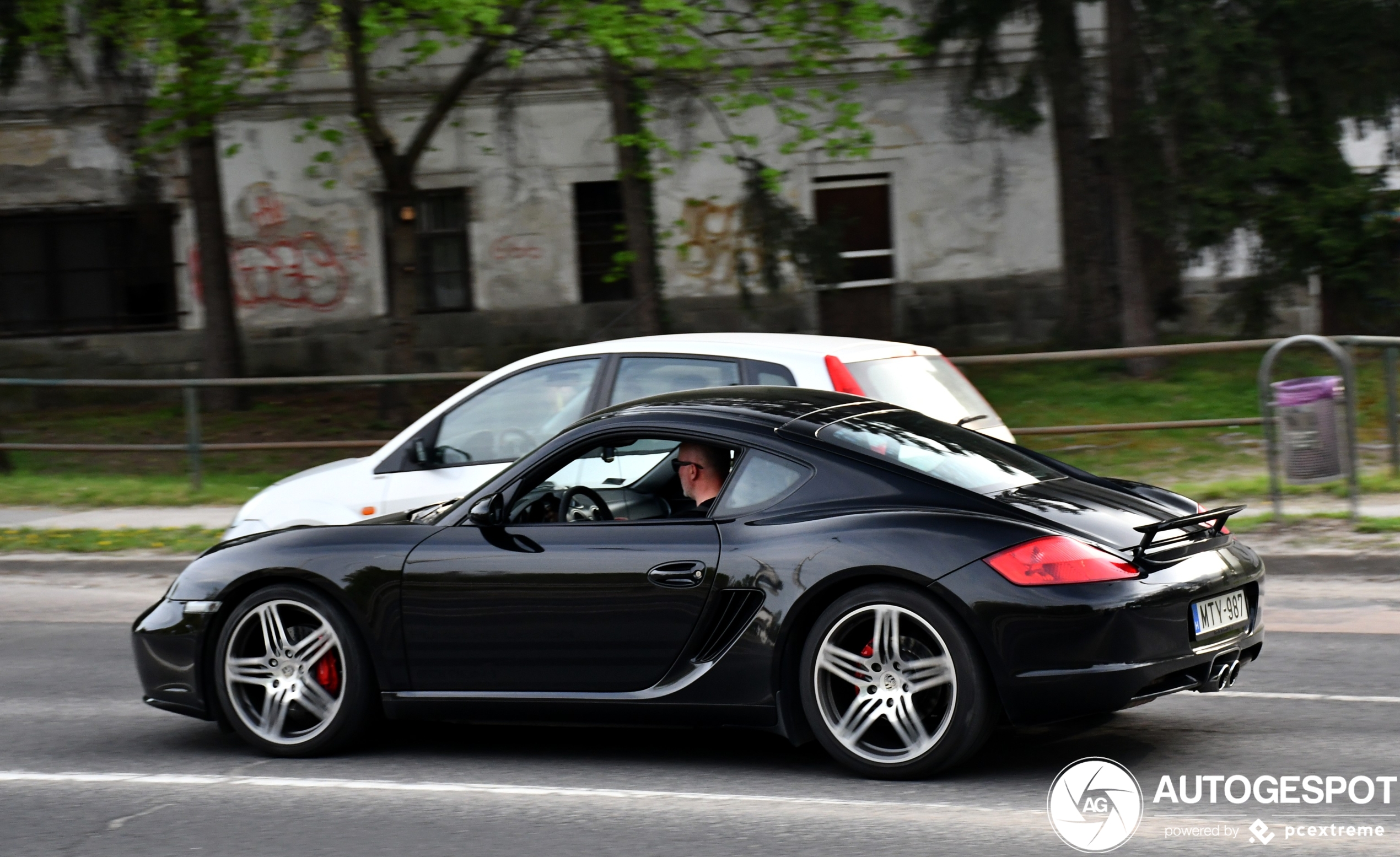 Porsche Cayman S Porsche Design Edition 1 - 19 May 2021 - Autogespot