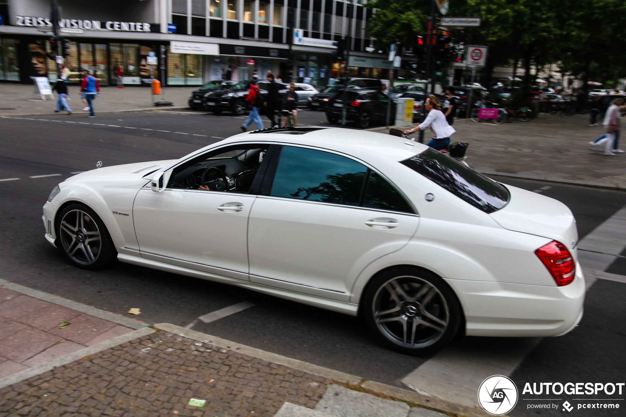 Mercedes-Benz S 63 AMG W221 2011 - 12 June 2021 - Autogespot