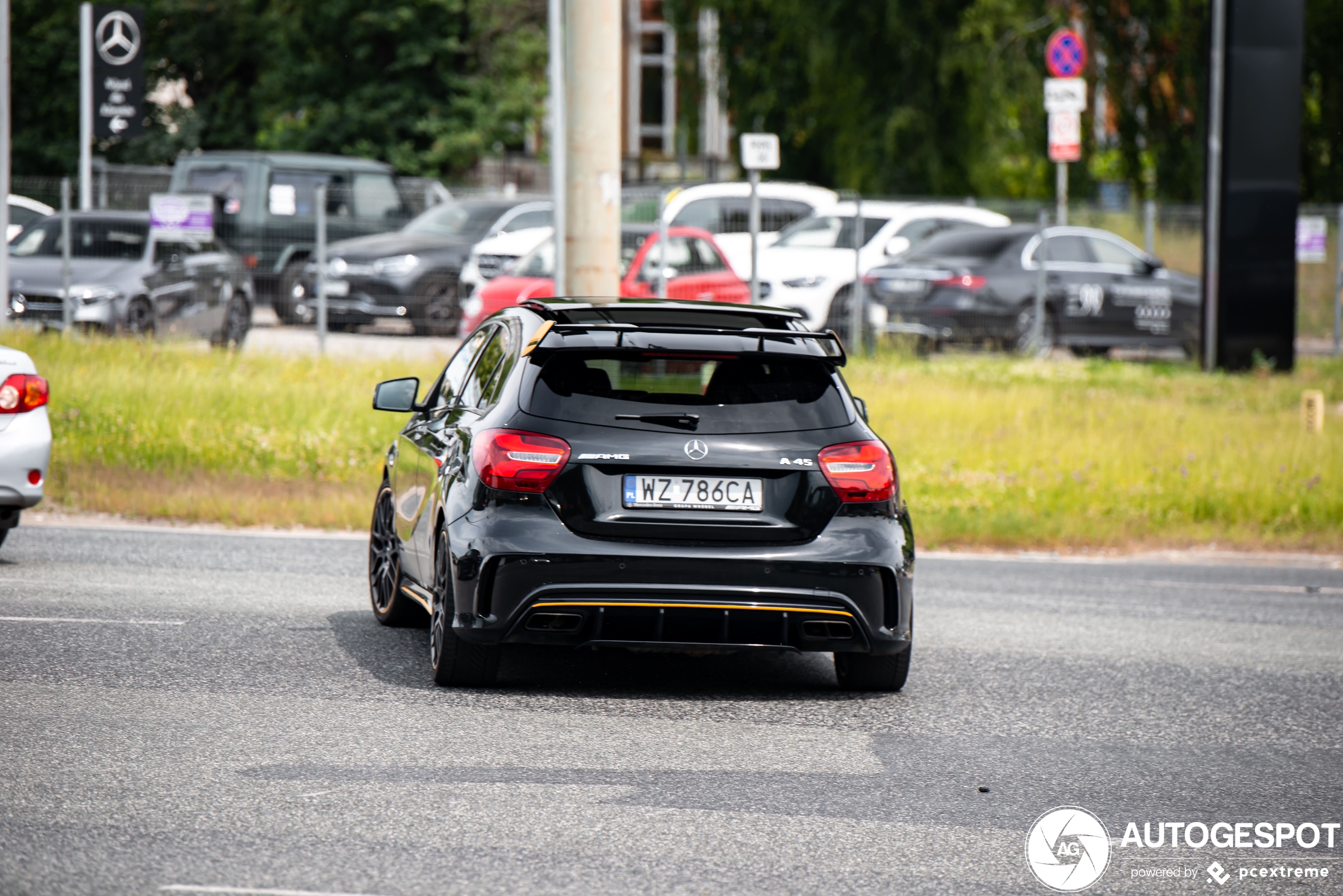 Mercedes-AMG A 45 W176 Yellow Night Edition - 18 June 2021 - Autogespot