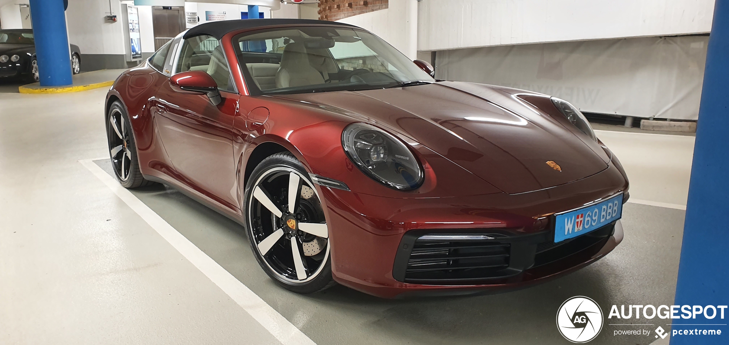 Porsche 992 Targa 4S MkI Heritage Design Edition - 21 June 2021 ...