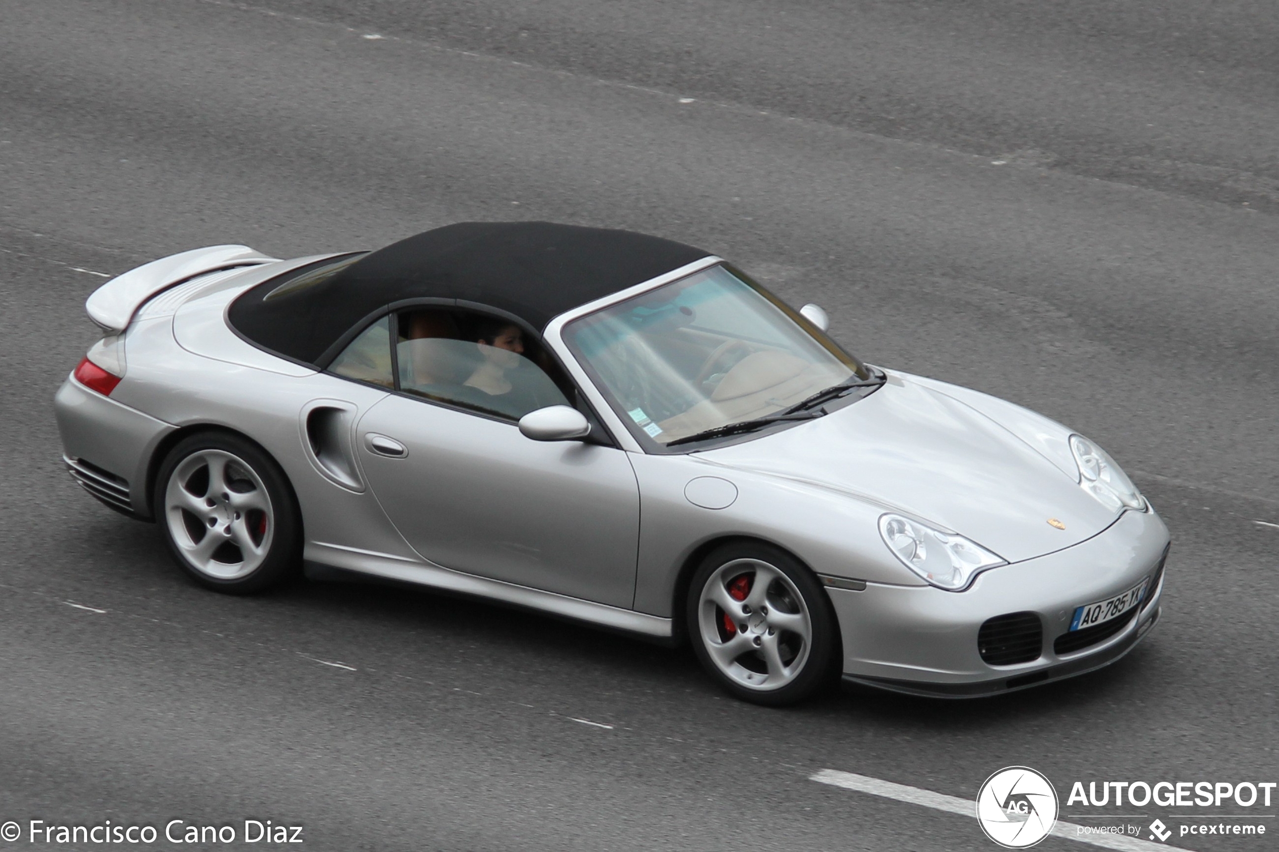 Porsche 996 Turbo Cabriolet - 01 July 2021 - Autogespot