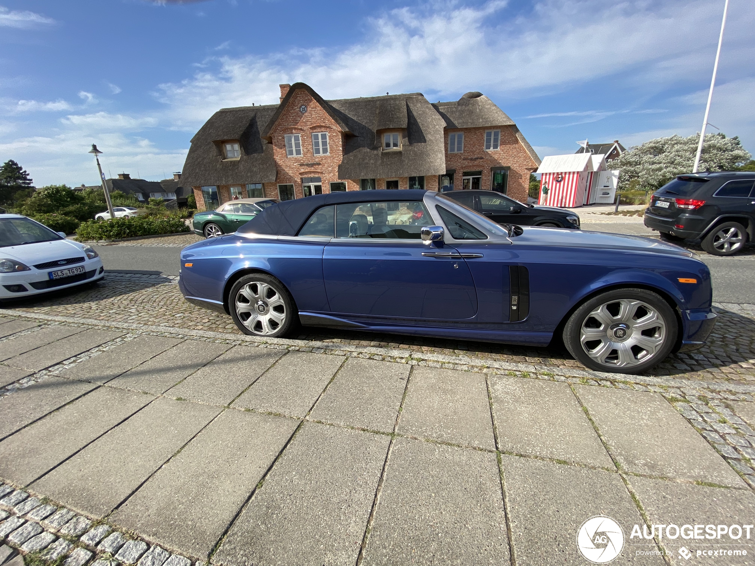 Rolls-Royce Phantom Drophead Coupé Mansory Bel Air - 30 July 2021 ...