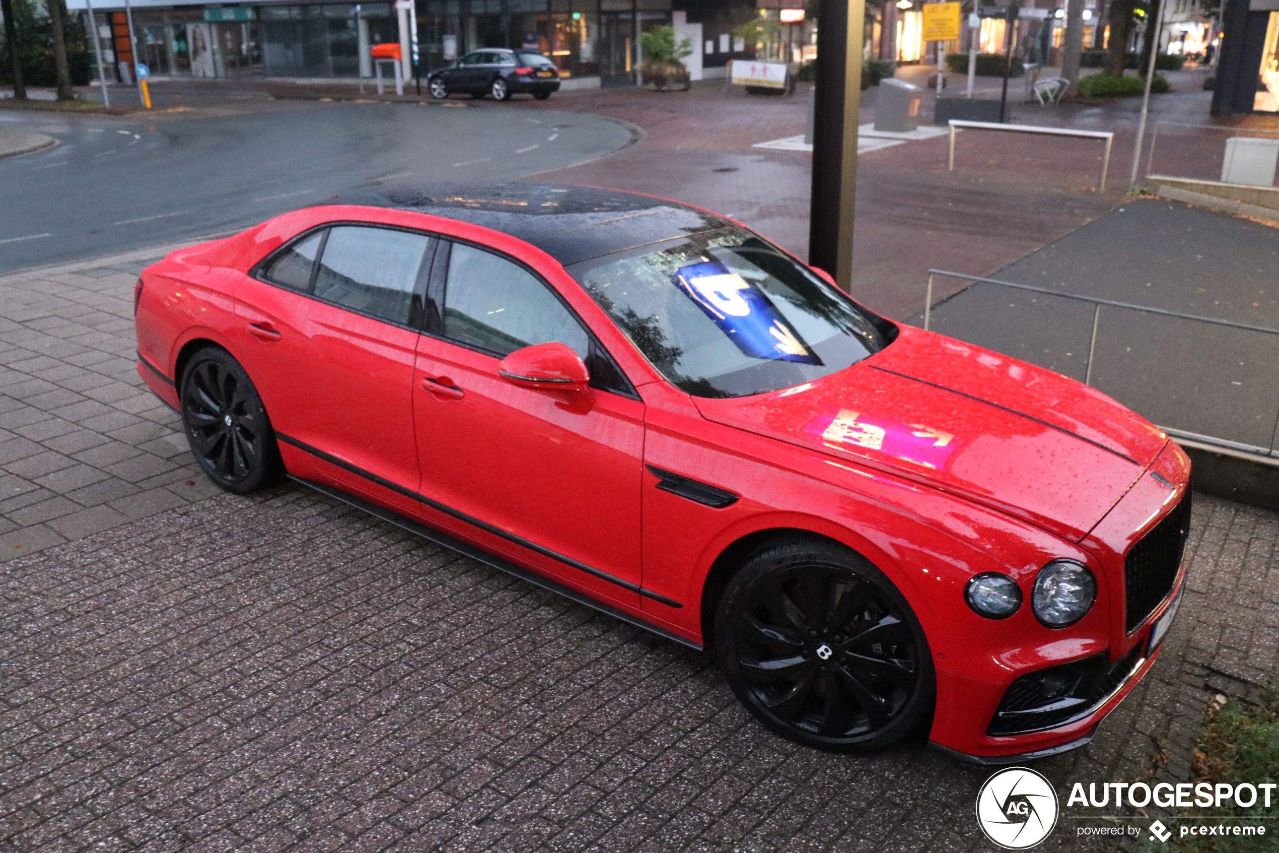 Bentley Flying Spur V8 2021 - 29 August 2021 - Autogespot