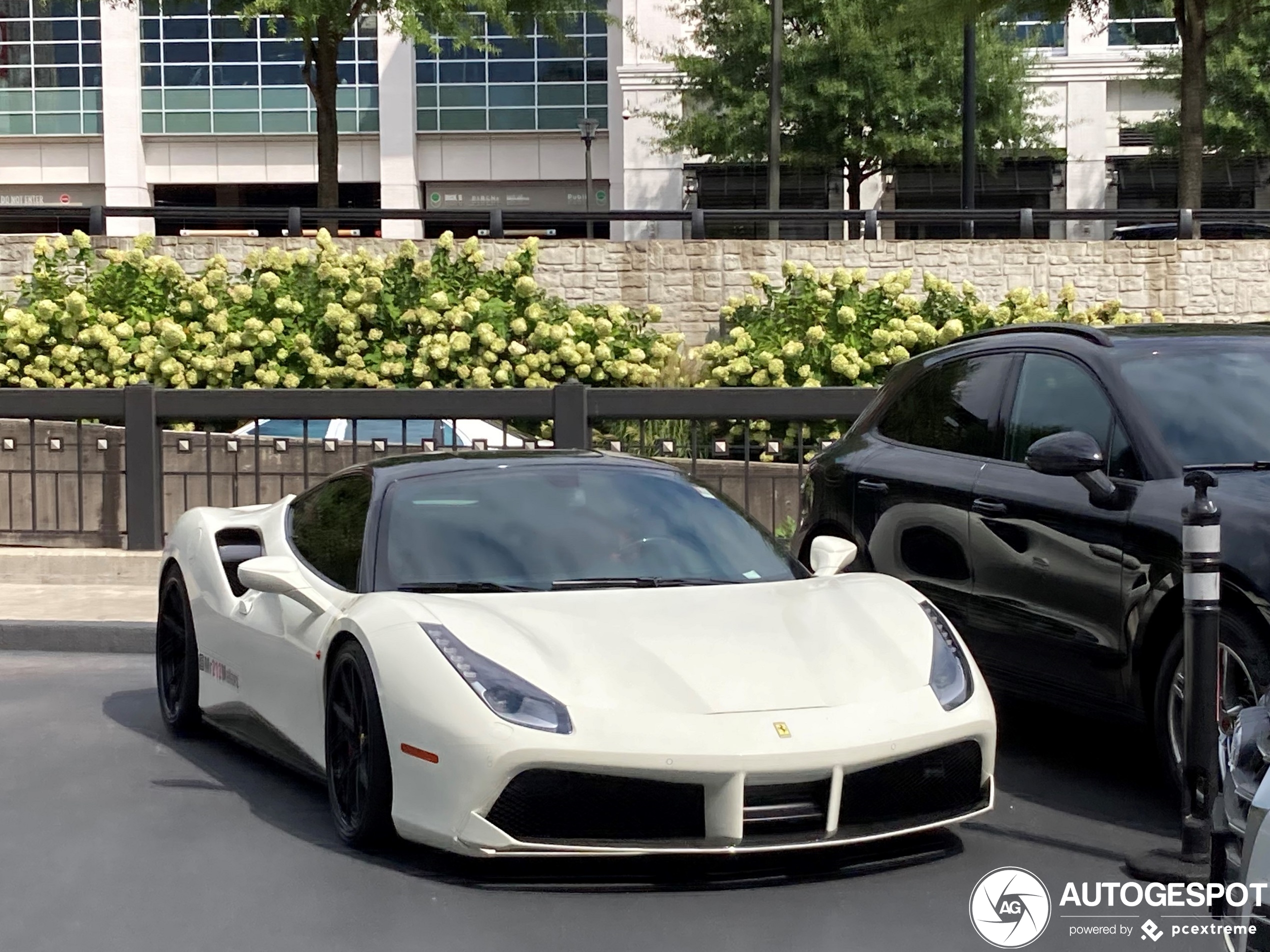 Ferrari 488 GTB - 20 September 2021 - Autogespot