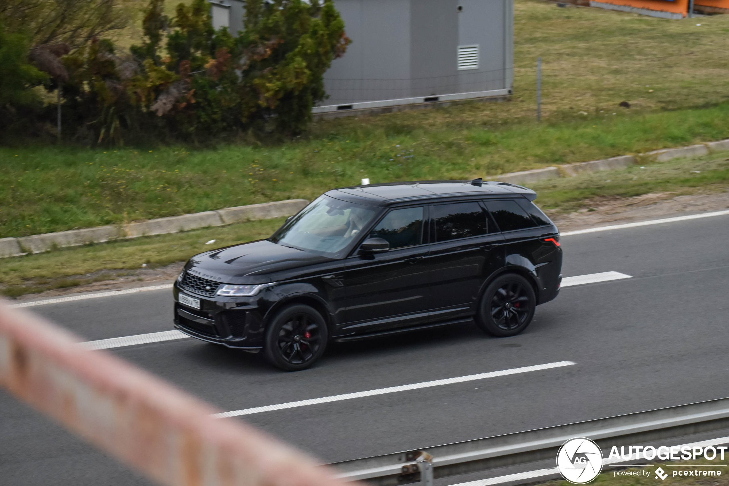 Land Rover Range Rover Sport SVR 2018 Carbon Edition - 13 December 2021 ...