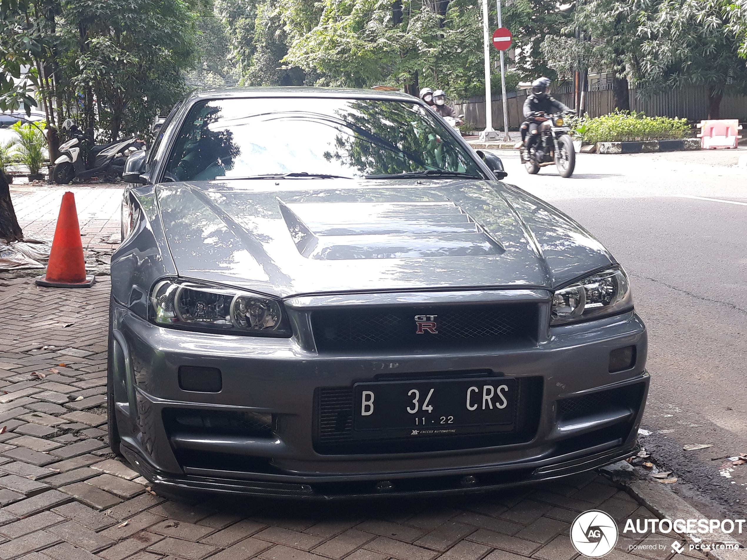 Nissan Skyline R34 GT-R V-Spec II Nür Nismo Clubman Race Spec - 26 ...