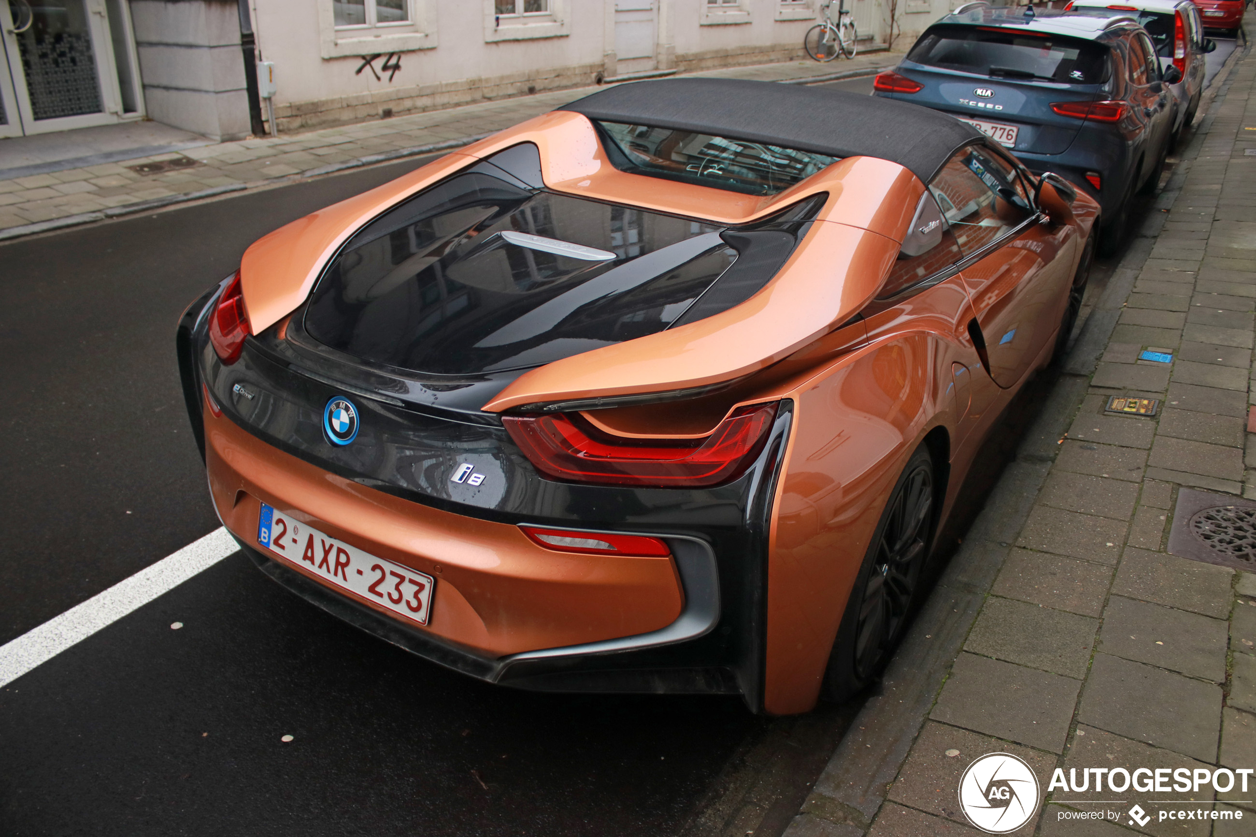 BMW i8 Roadster First Edition - 27 December 2021 - Autogespot