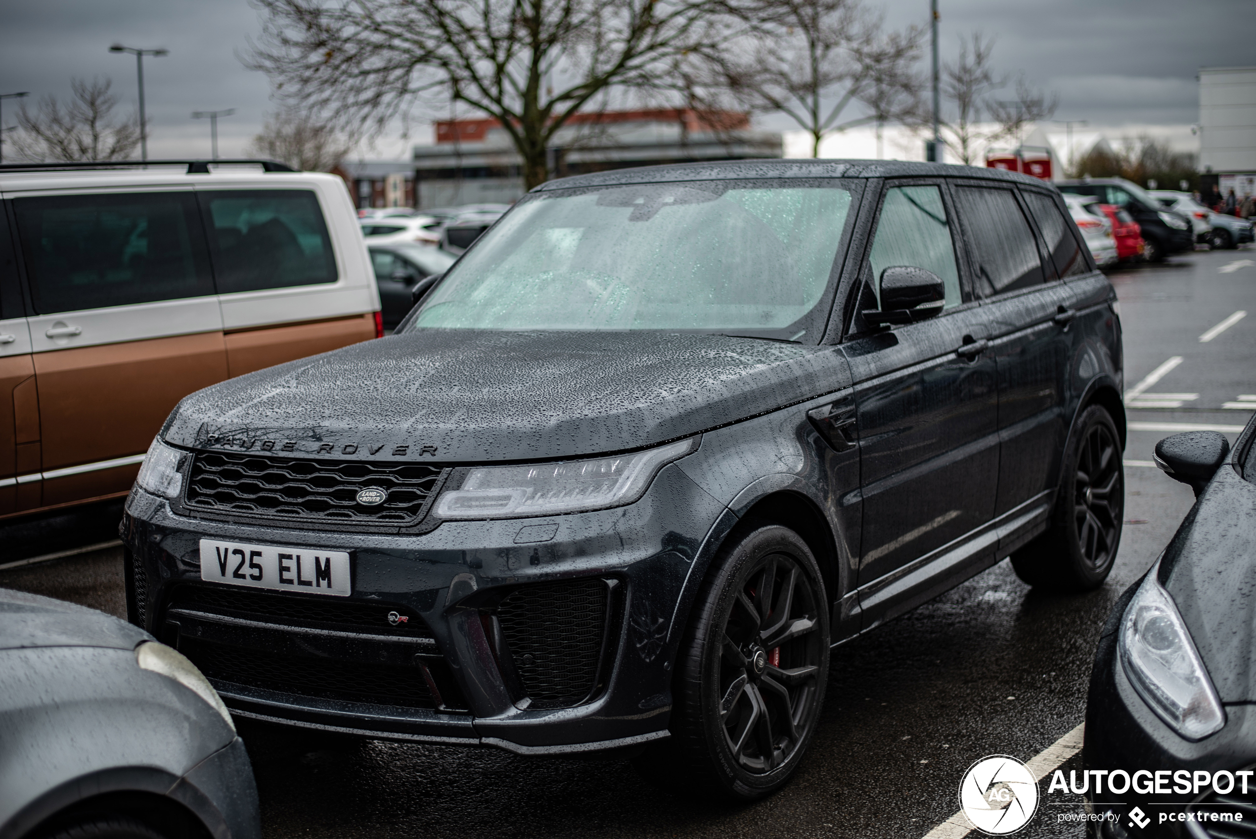 Land Rover Range Rover Sport SVR 2018 - 29 December 2021 - Autogespot