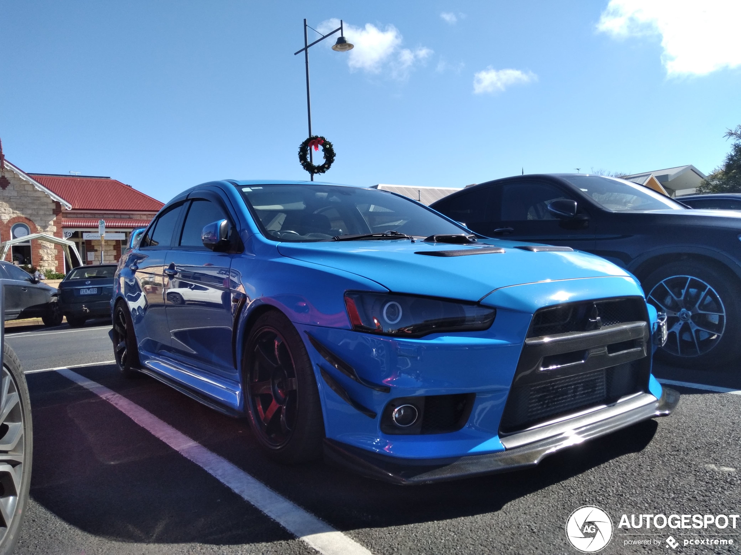 Mitsubishi Evo 10 Blue