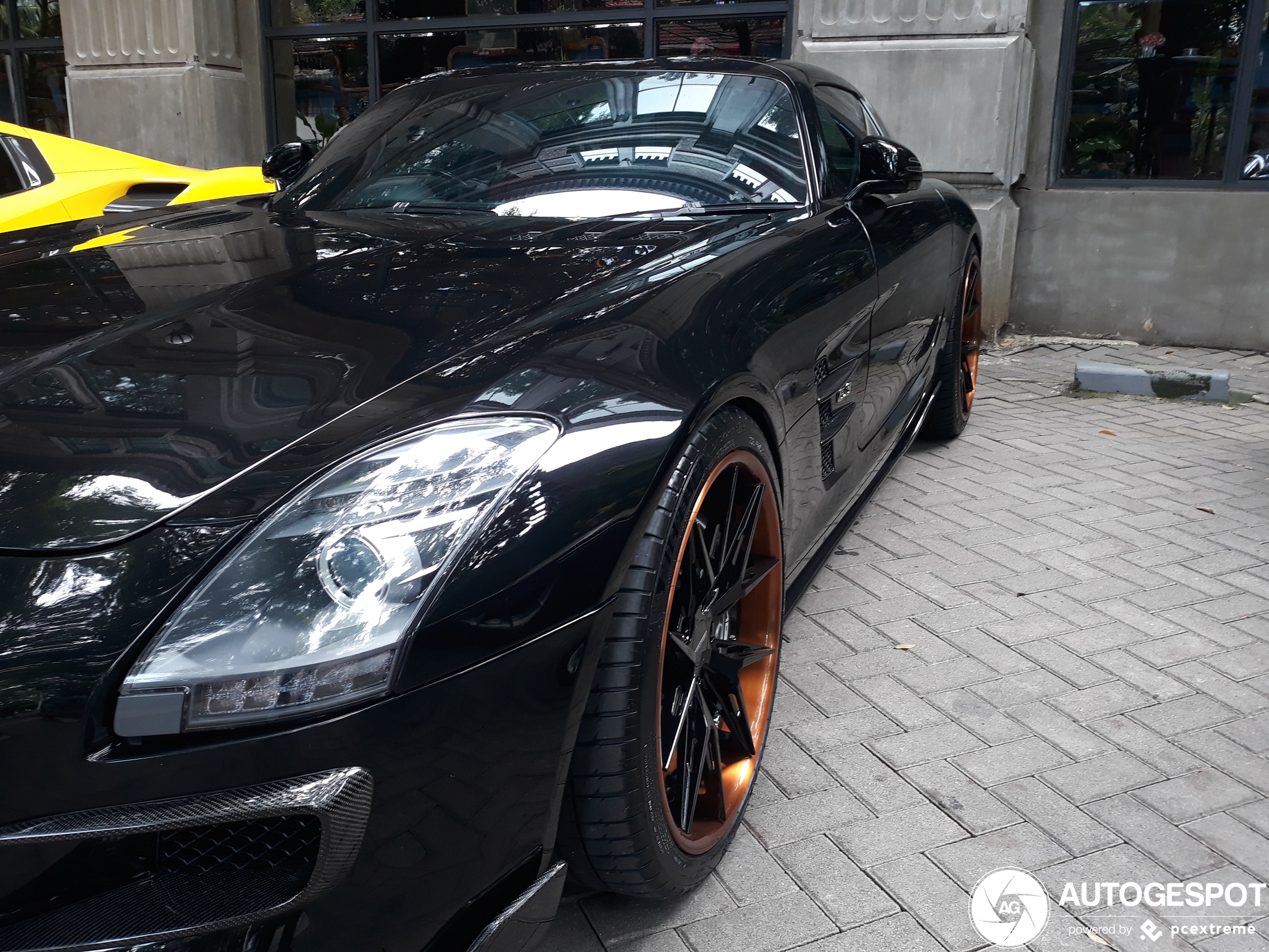 Mercedes-Benz Renntech SLS AMG - 28 February 2022 - Autogespot