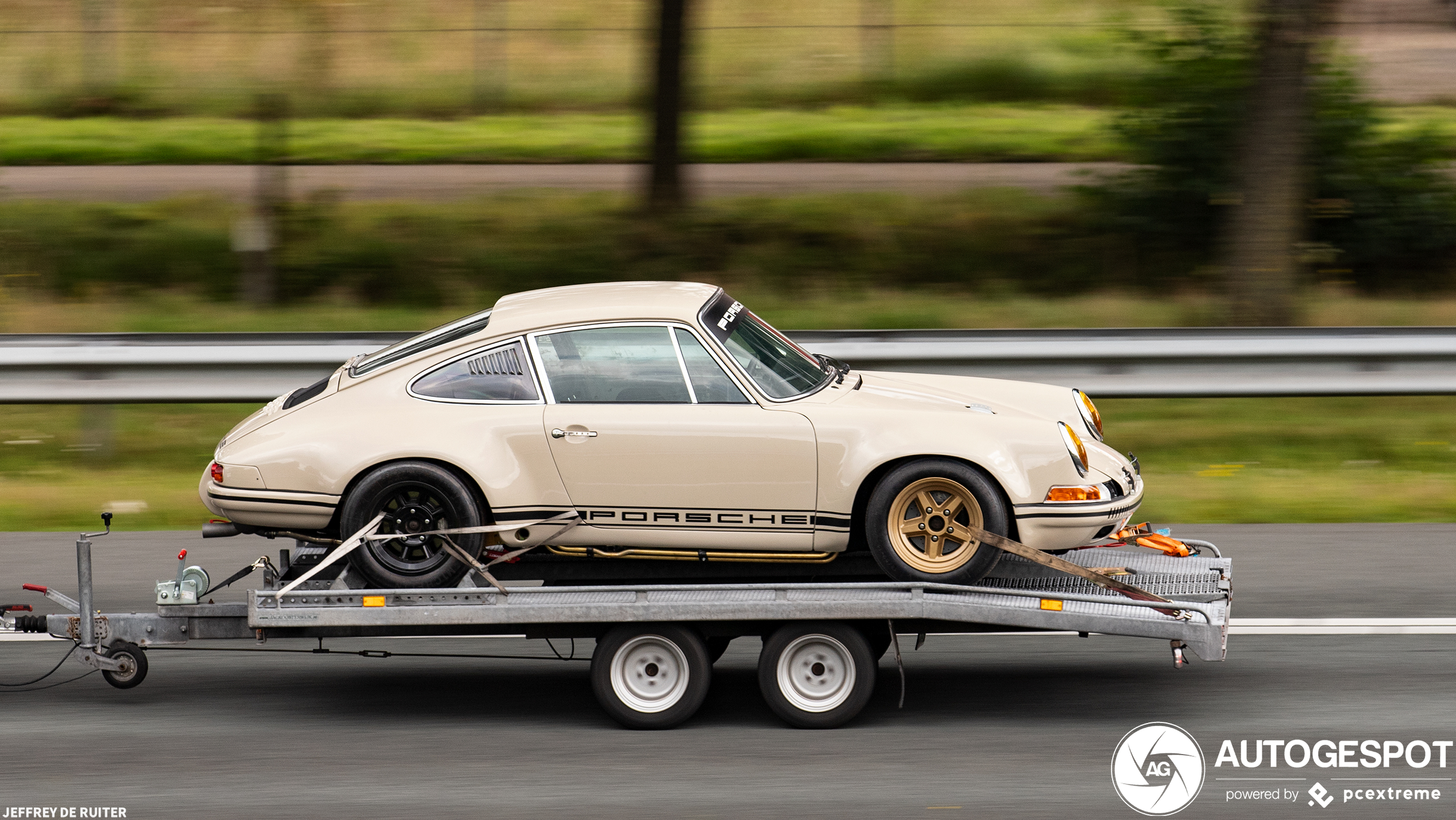 Porsche 911 Rico Customs - 24 May 2022 - Autogespot