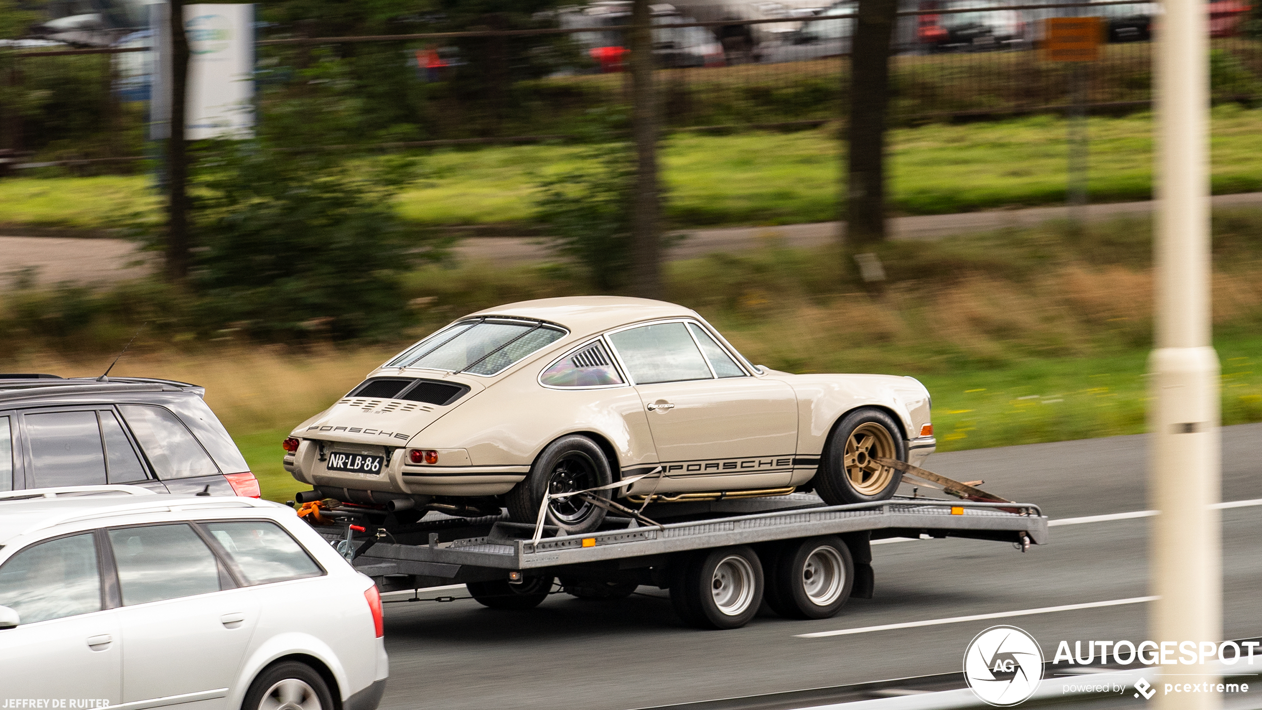 Porsche 911 Rico Customs - 24 May 2022 - Autogespot