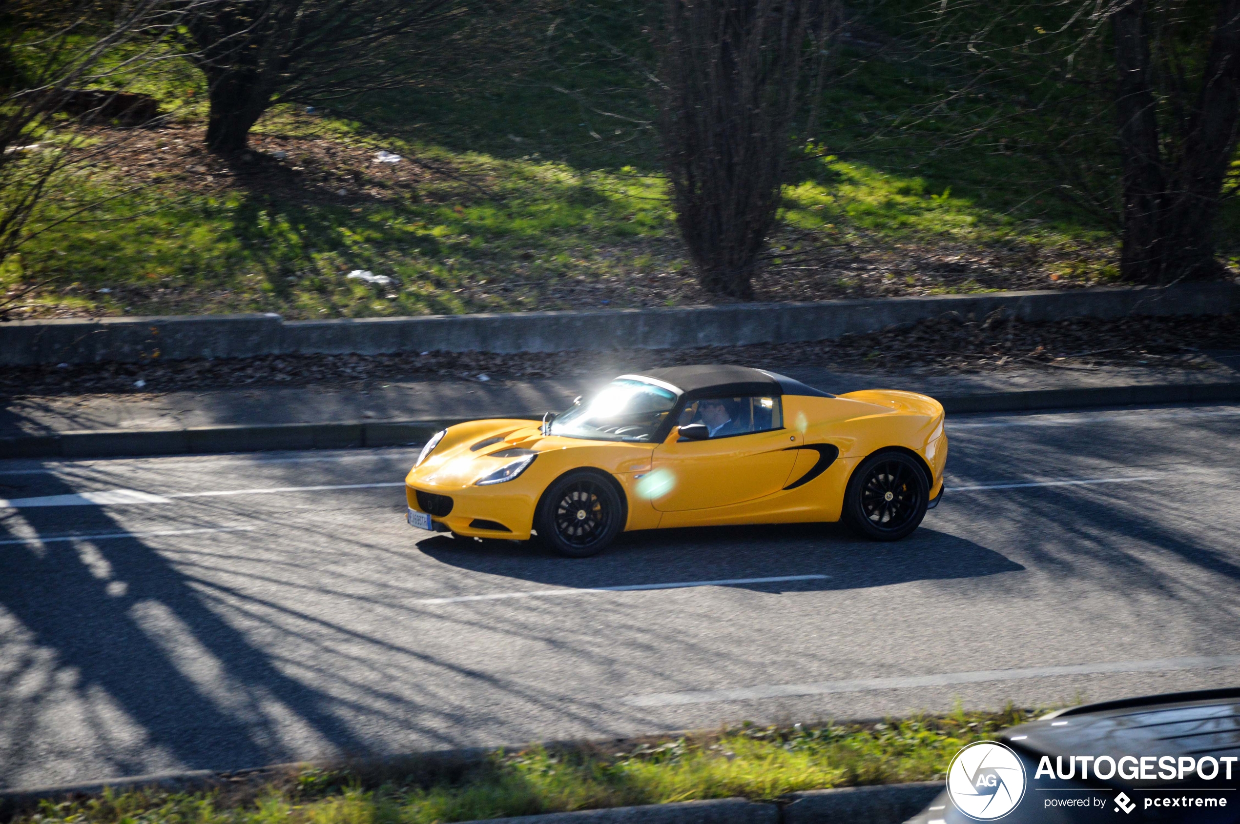 Lotus Elise 2022 Wallpaper