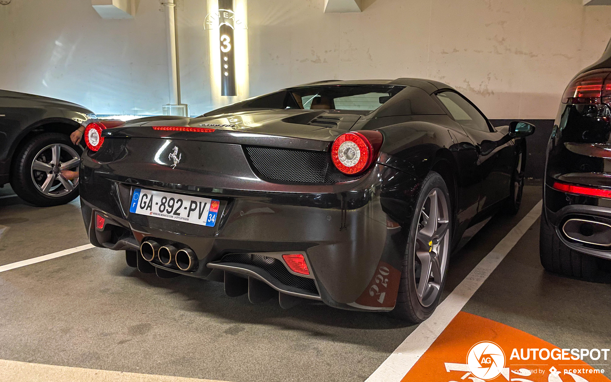 2022 Ferrari 458 Spider Gray