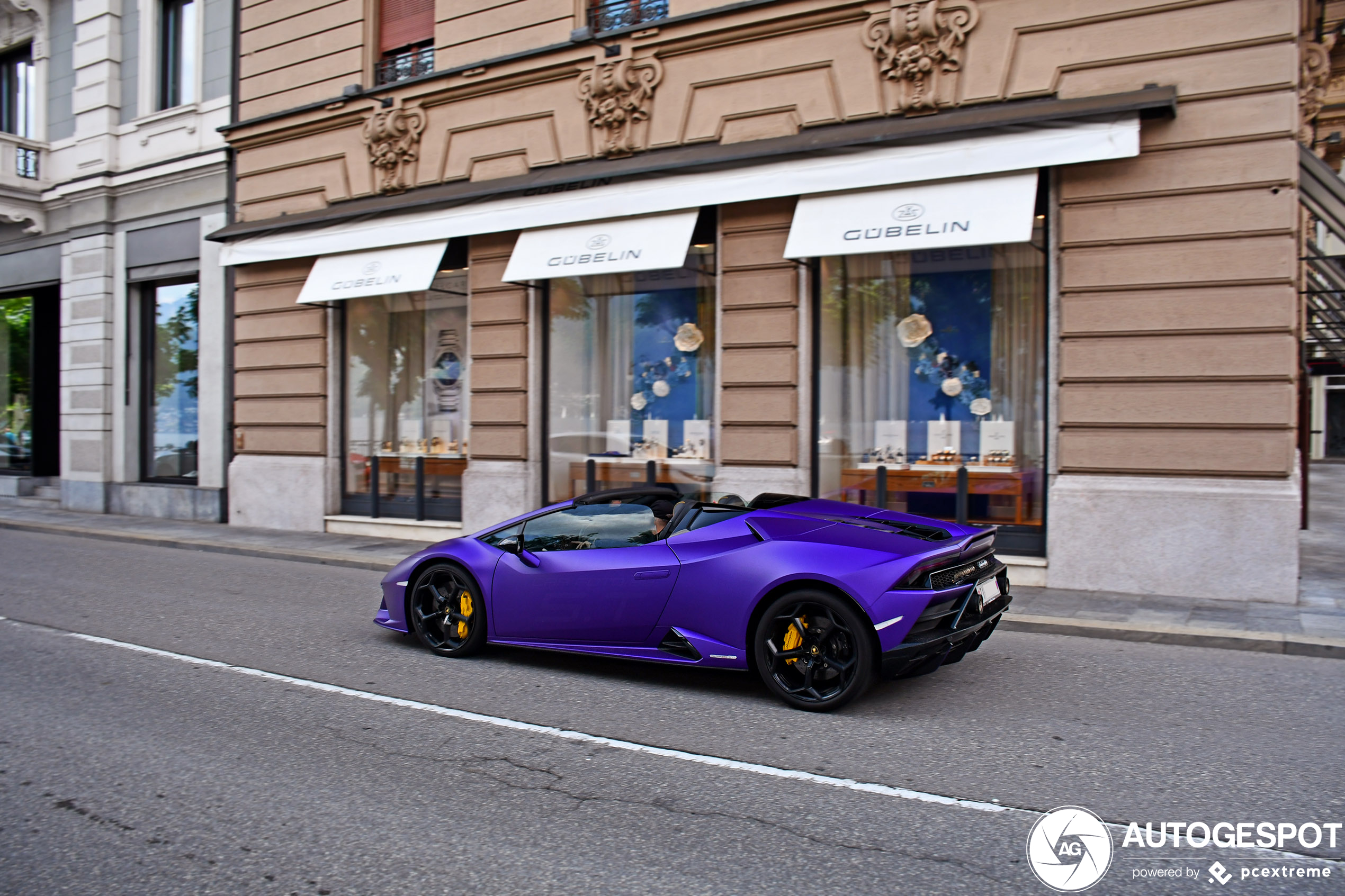 Lamborghini Huracán LP640-4 EVO Spyder - 21 August 2022 - Autogespot