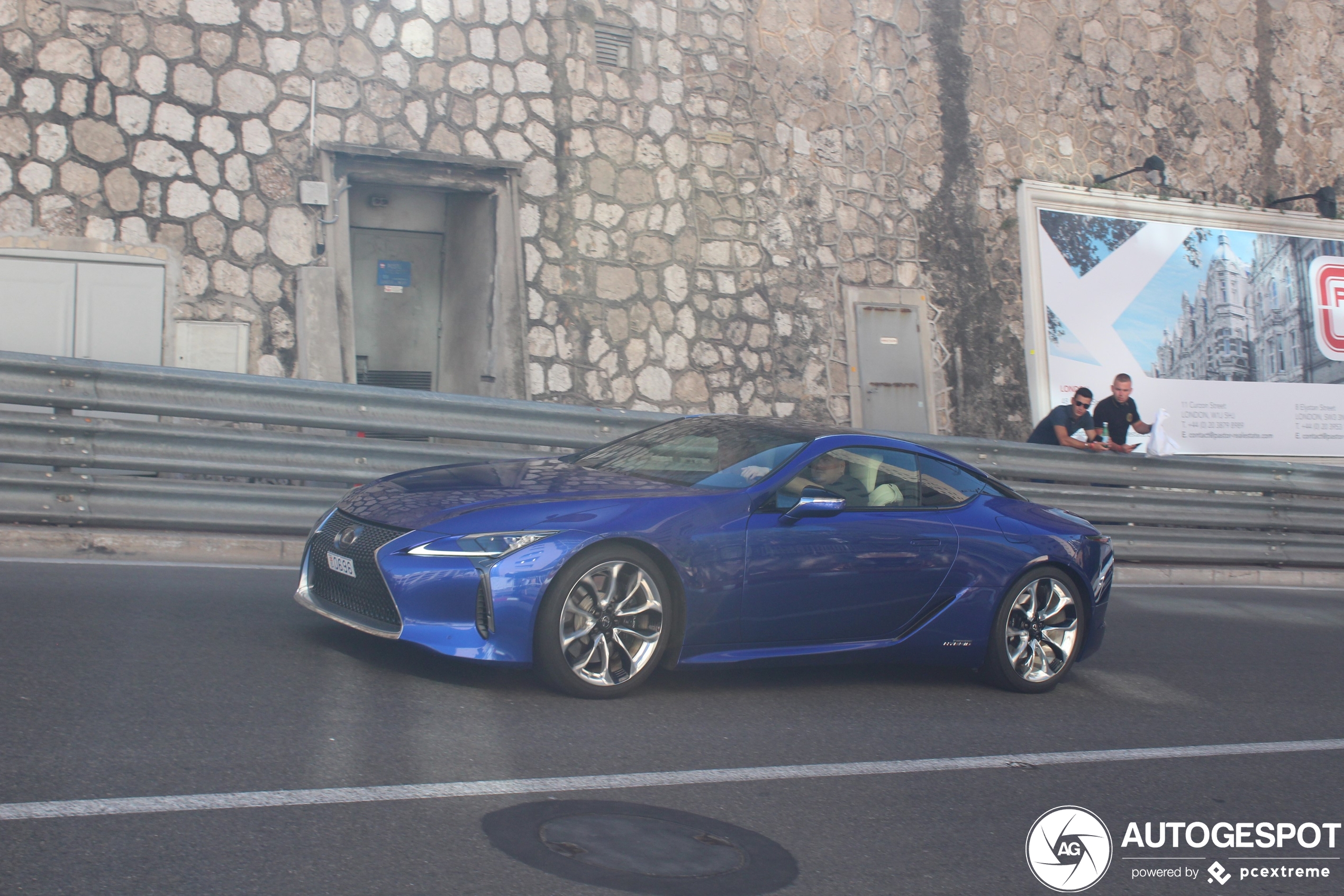 Lexus LC 500h Structural Blue Edition - 21 August 2022 - Autogespot