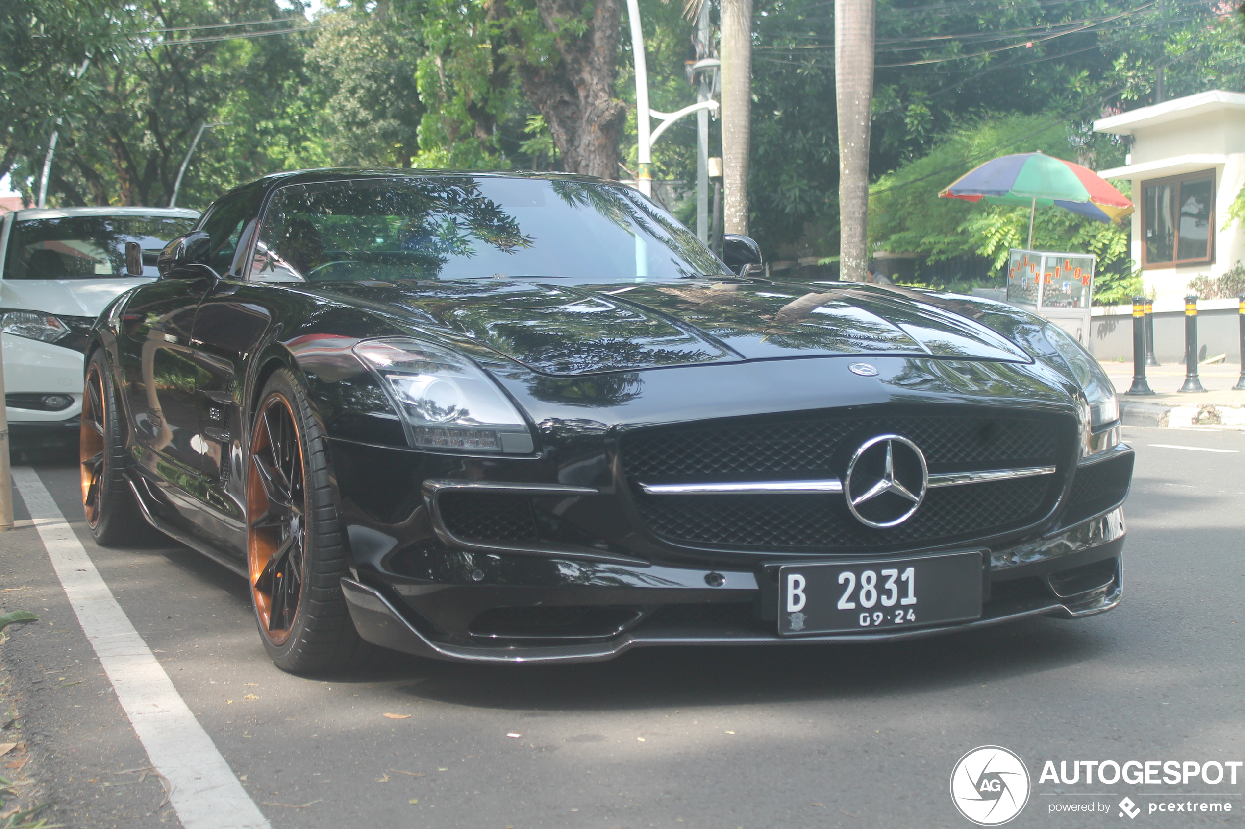Mercedes-Benz Renntech SLS AMG - 04 September 2022 - Autogespot