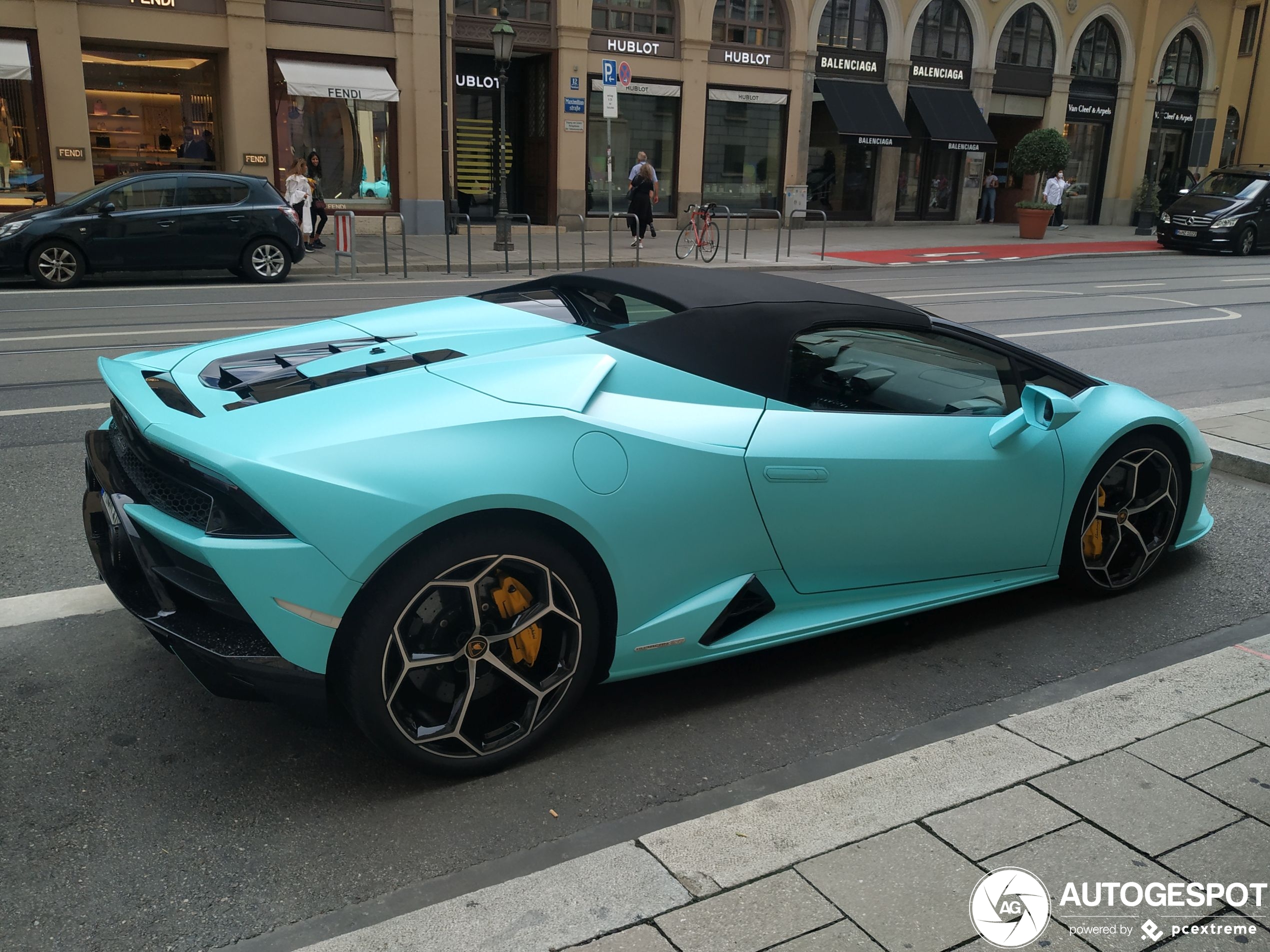 Lamborghini Huracán LP640-4 EVO Spyder - 12 September 2022 - Autogespot