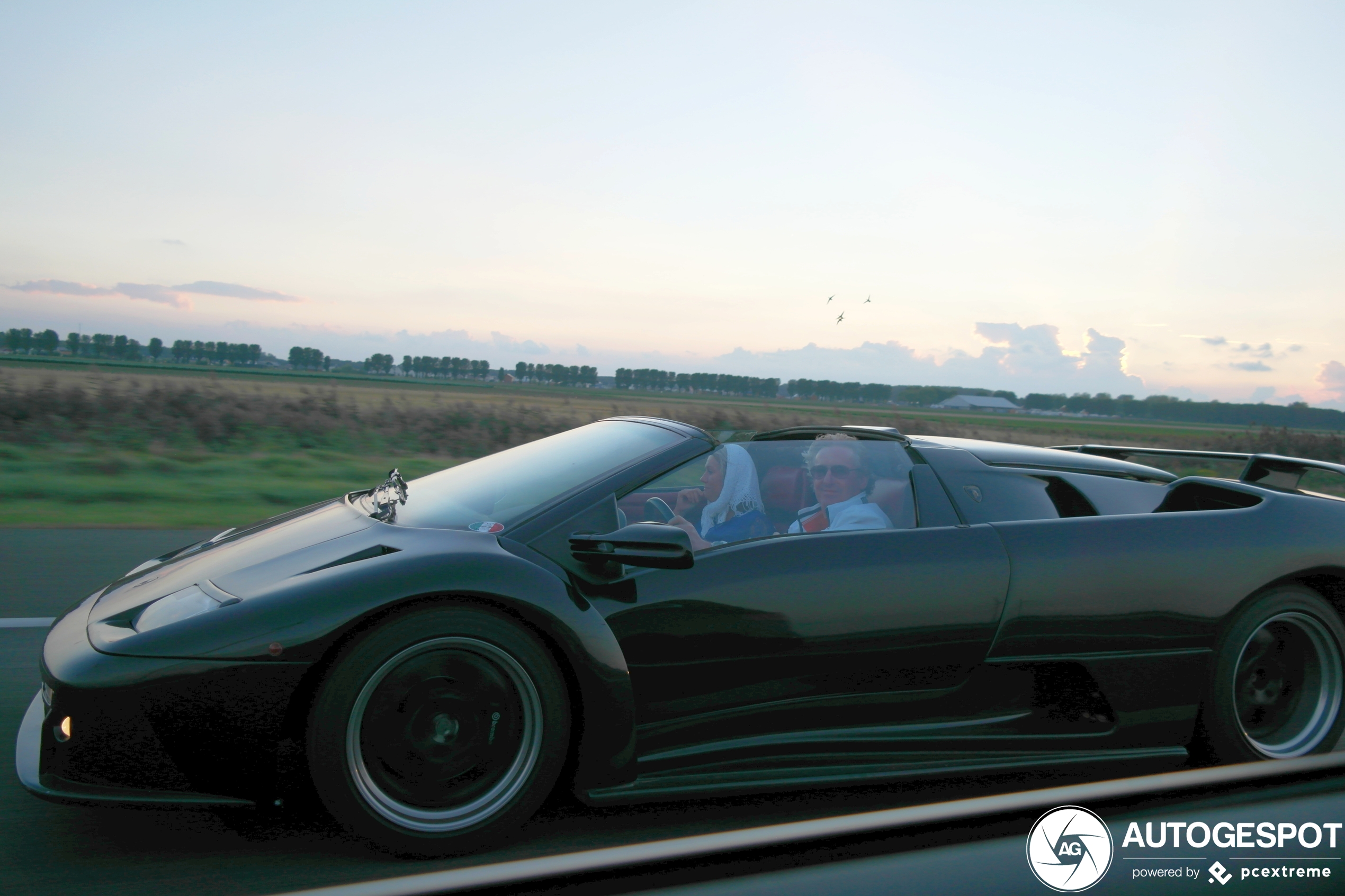 Lamborghini Diablo VT Roadster - 15 September 2022 - Autogespot
