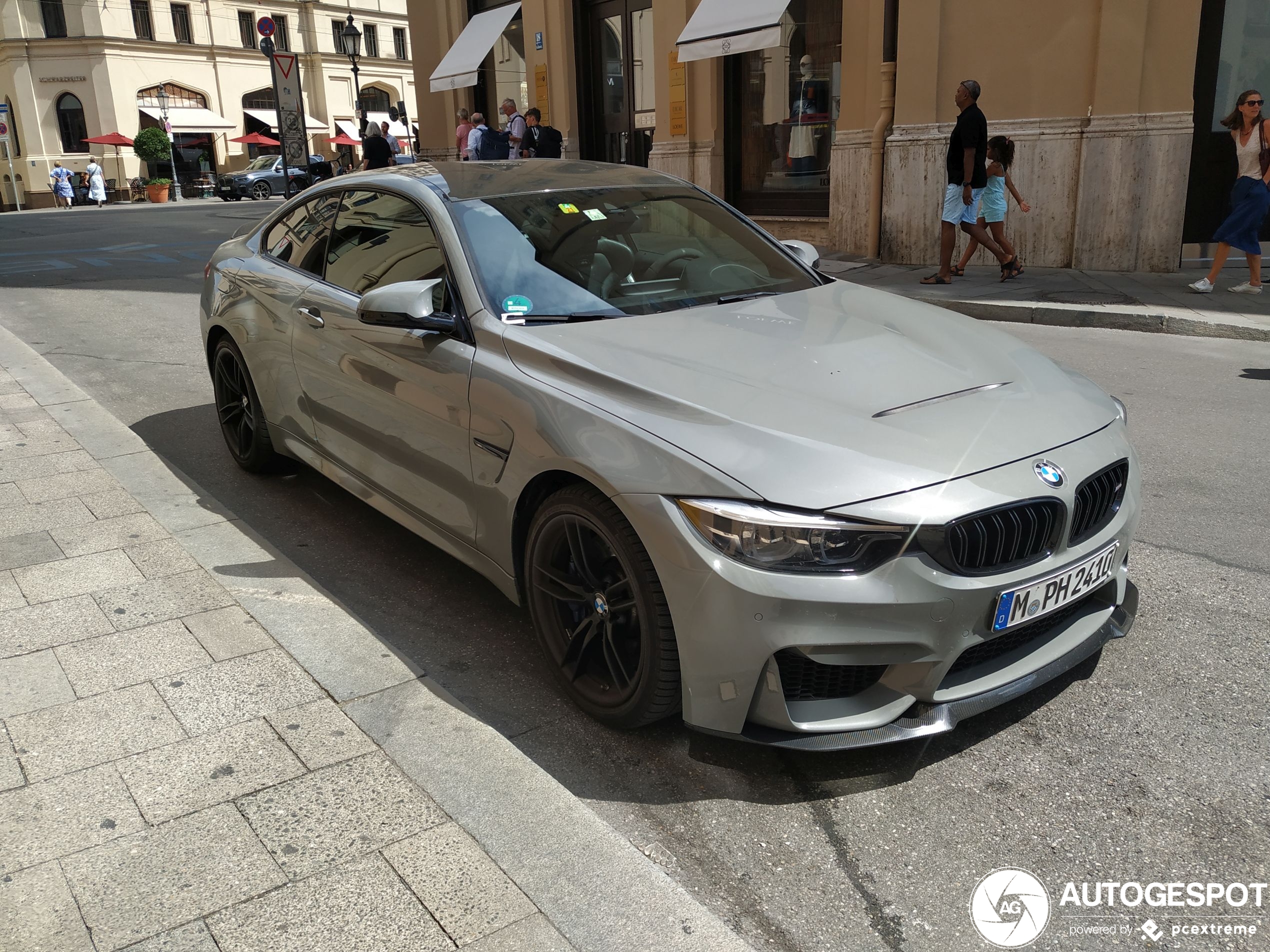 BMW M4 F82 CS - 23 September 2022 - Autogespot