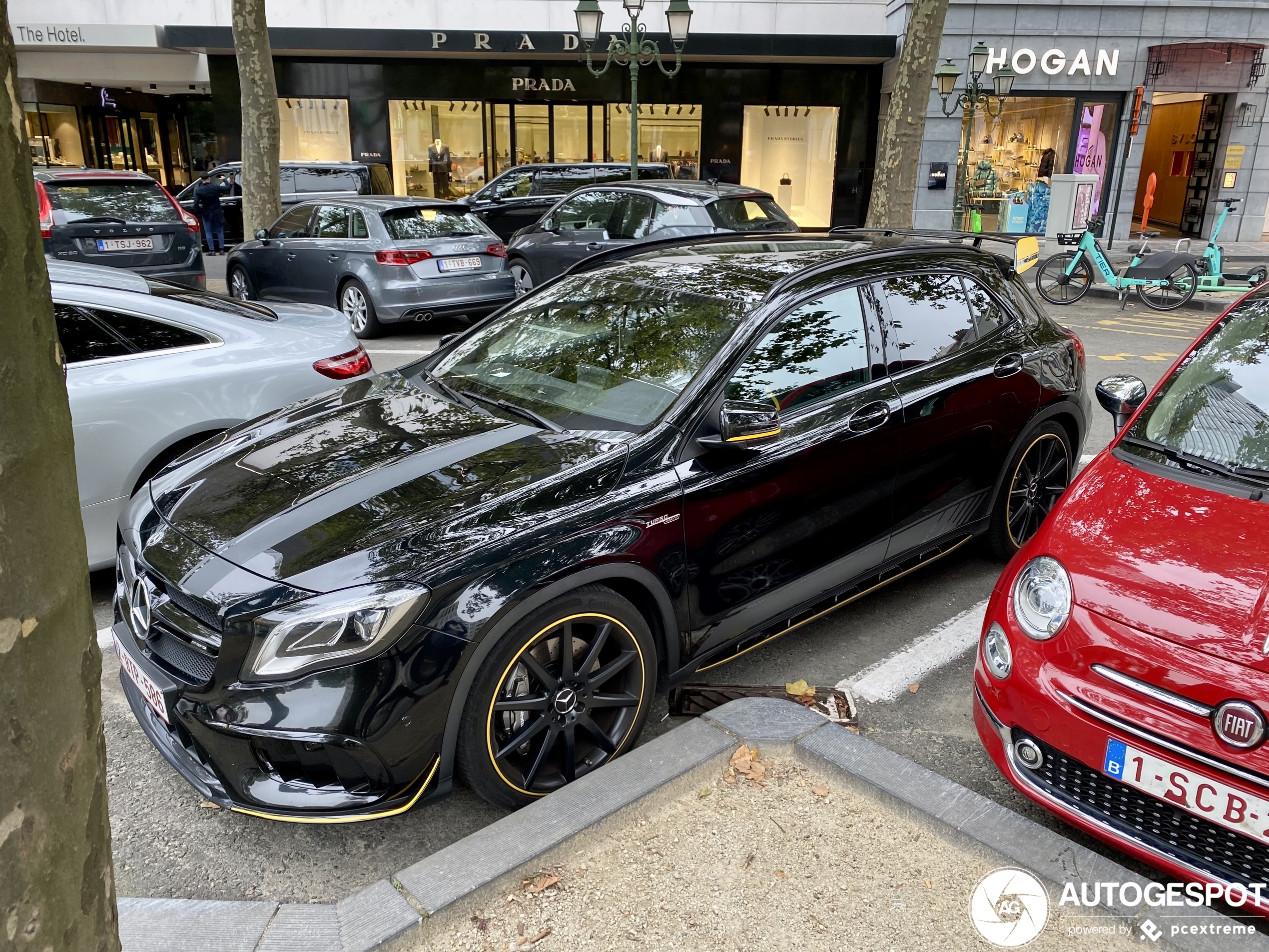 Mercedes-AMG GLA 45 X156 Yellow Night Edition - 23 September 2022 ...