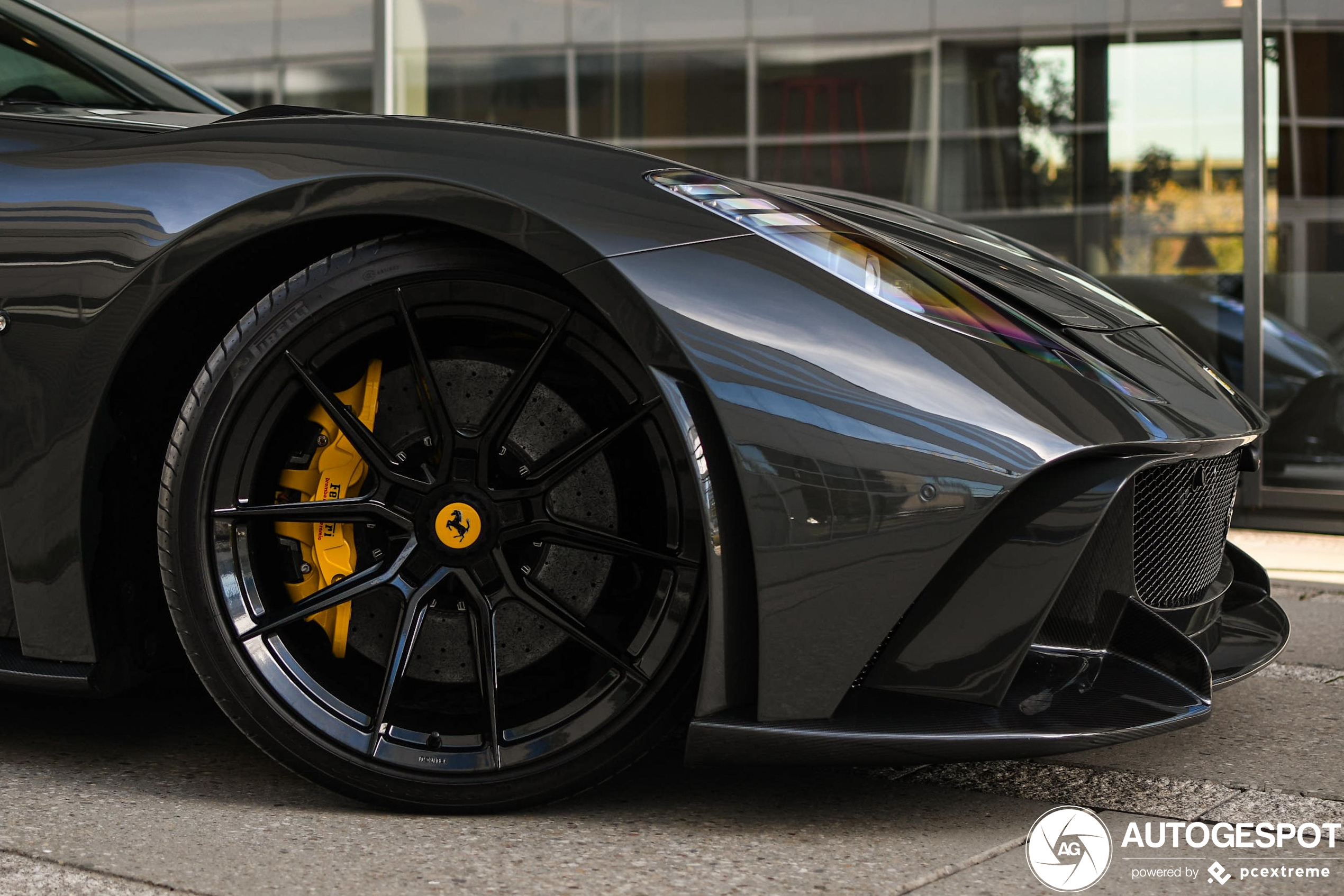 Ferrari 812 Superfast Novitec Rosso N-Largo - 21 October 2022 - Autogespot