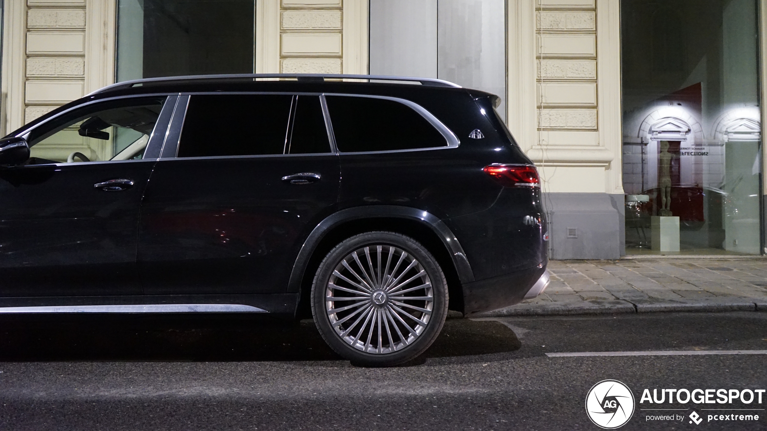 Mercedes-Maybach GLS 600 - 14 November 2022 - Autogespot