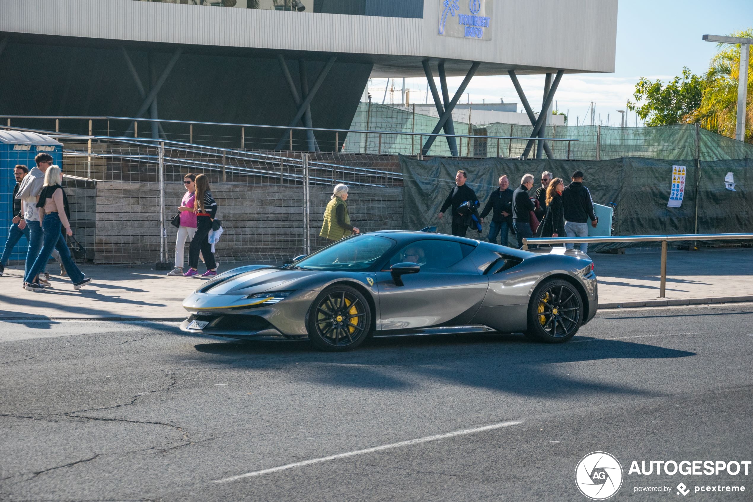 Ferrari SF90 Stradale Assetto Fiorano - 20 December 2022 - Autogespot