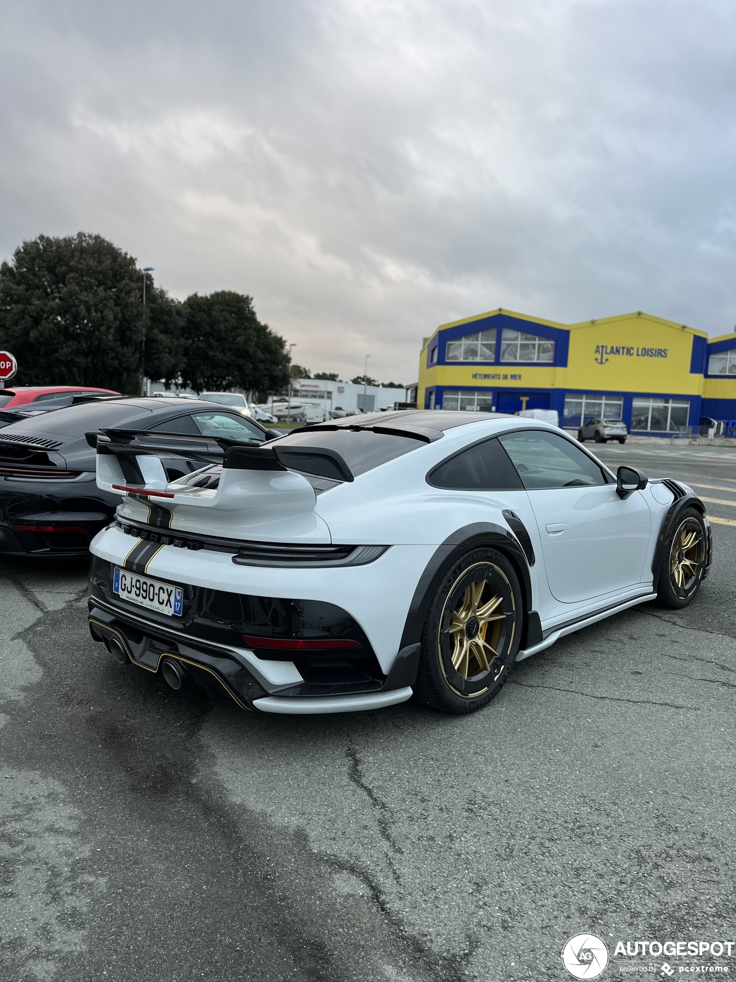 Porsche TechArt 992 GT Street R - 26 December 2022 - Autogespot