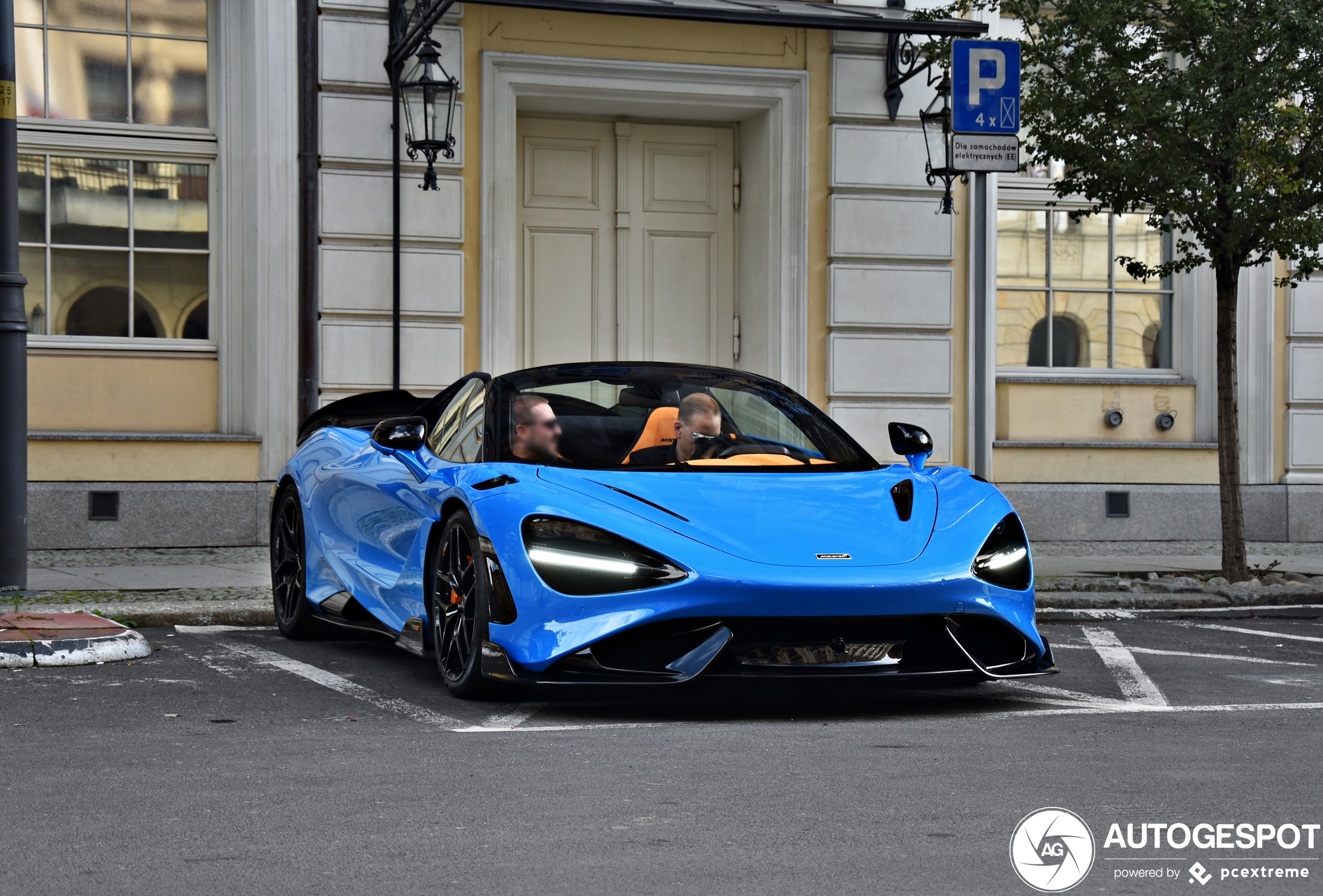 McLaren 765LT Spider - 27 January 2023 - Autogespot