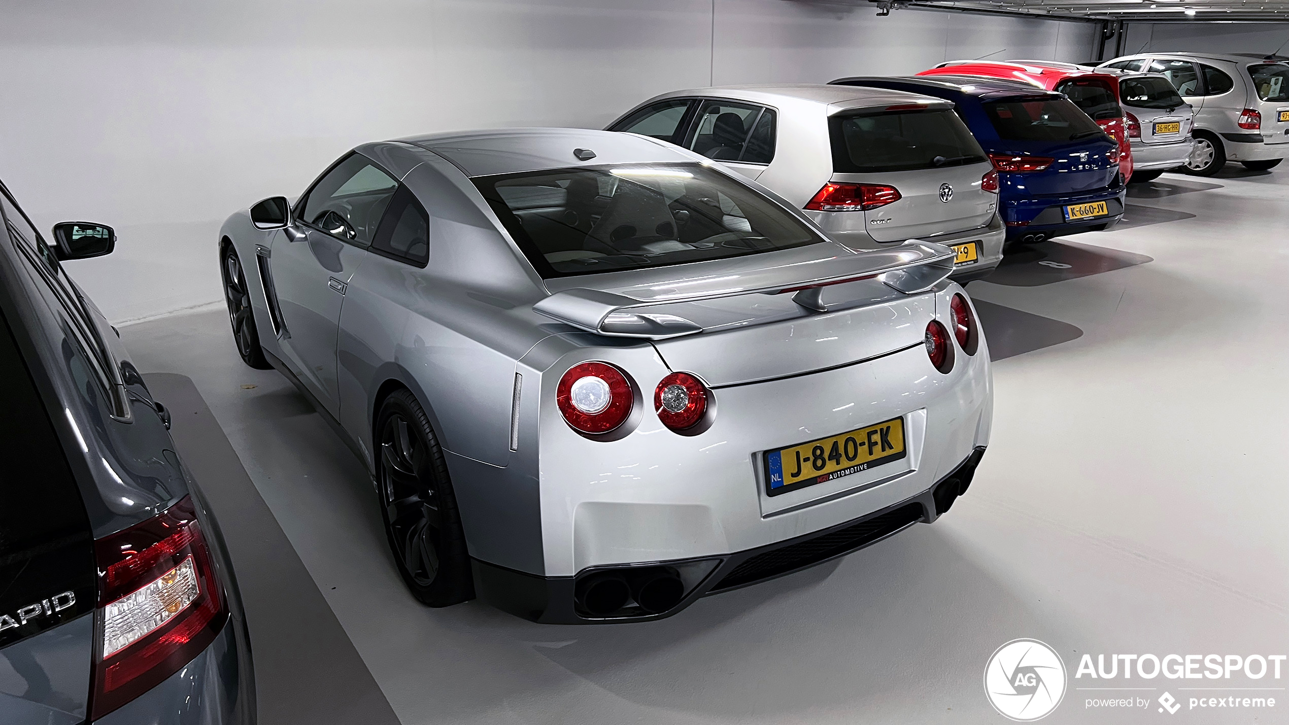 Nissan GT-R - 27 January 2023 - Autogespot