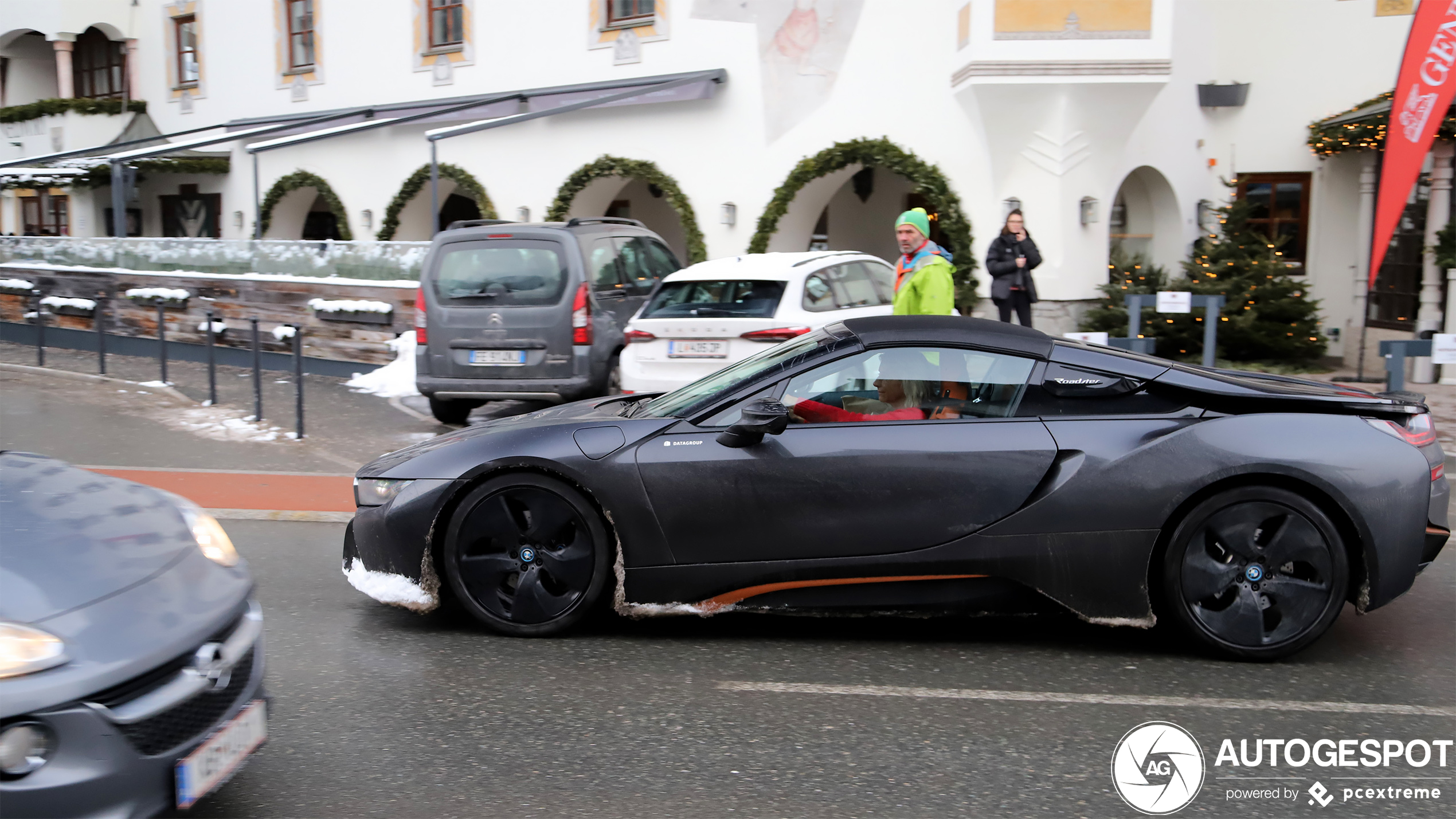 BMW i8 Roadster Ultimate Sophisto Edition - 30 January 2023 - Autogespot