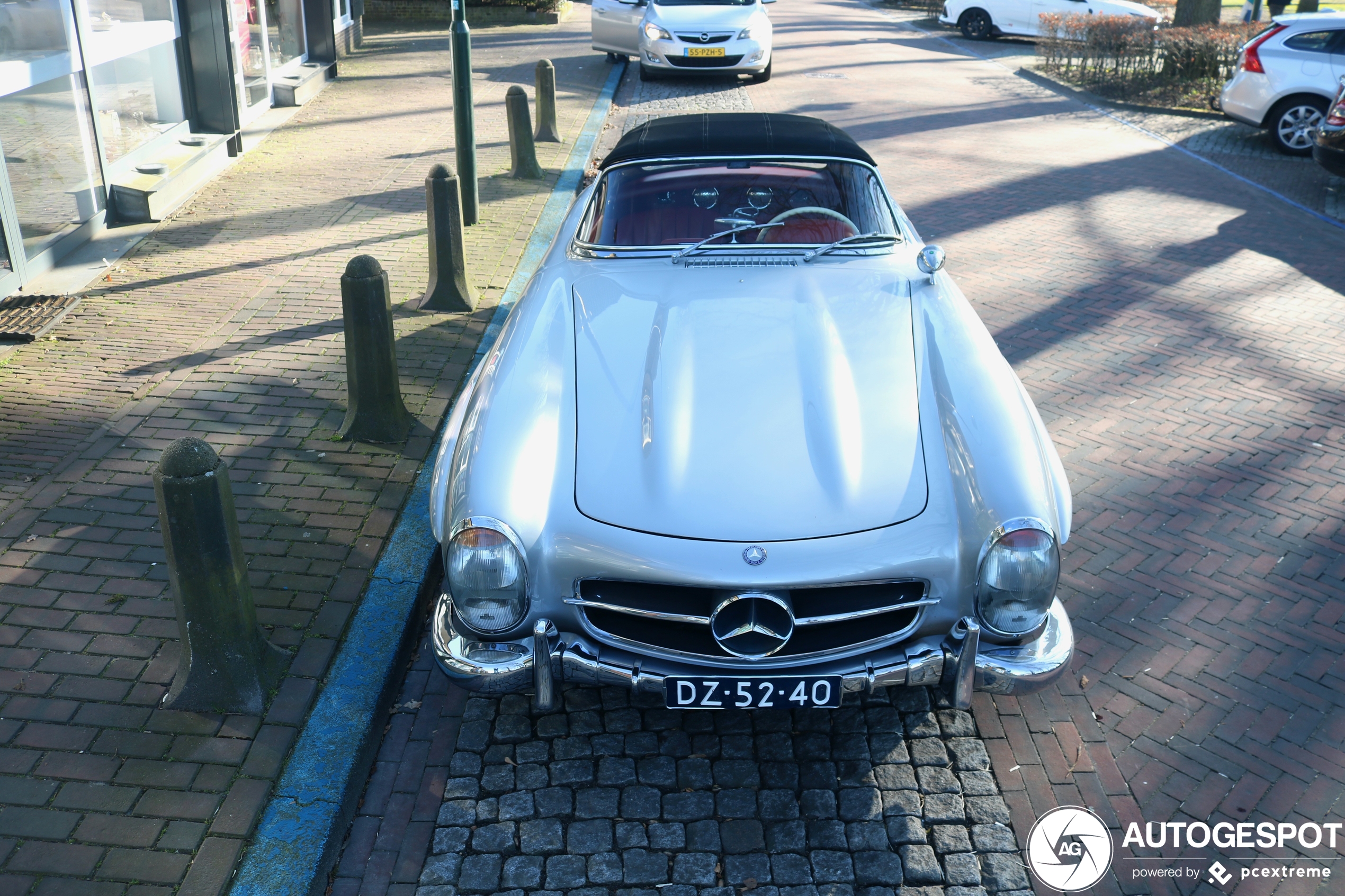 Mercedes-Benz 300SL Roadster - 02 April 2023 - Autogespot