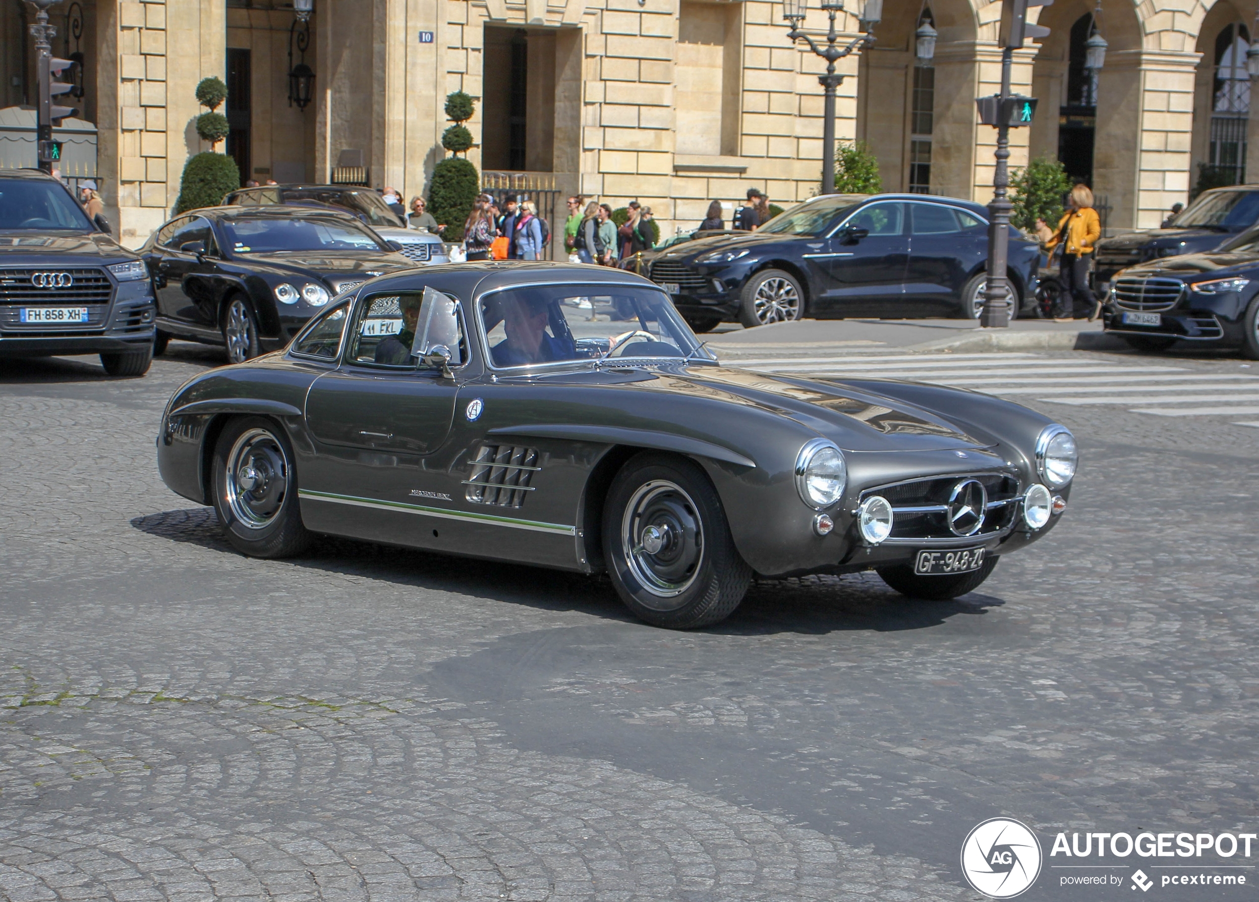 Mercedes-Benz 300SL Gullwing - 16 April 2023 - Autogespot