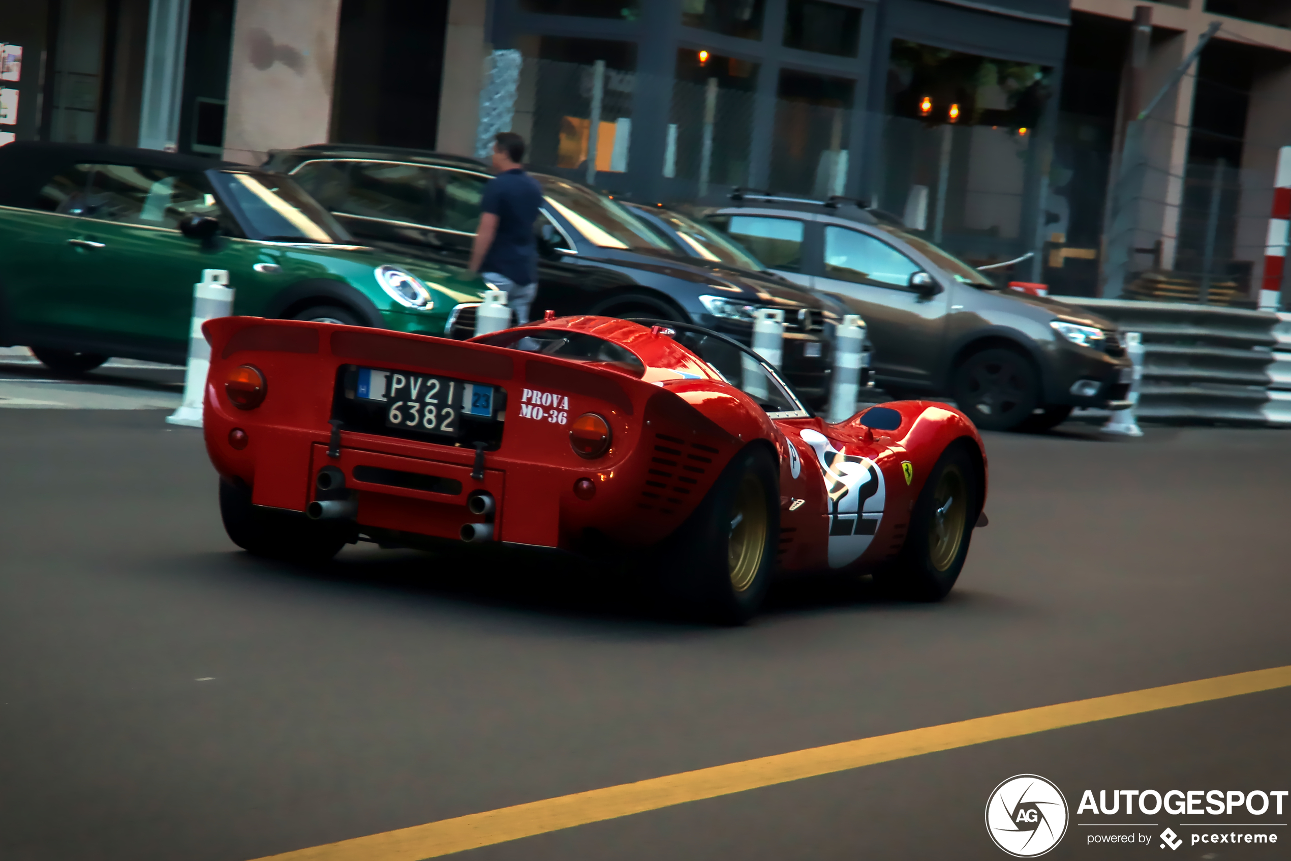 Ferrari 330 P4 Norwood - 03 June 2023 - Autogespot