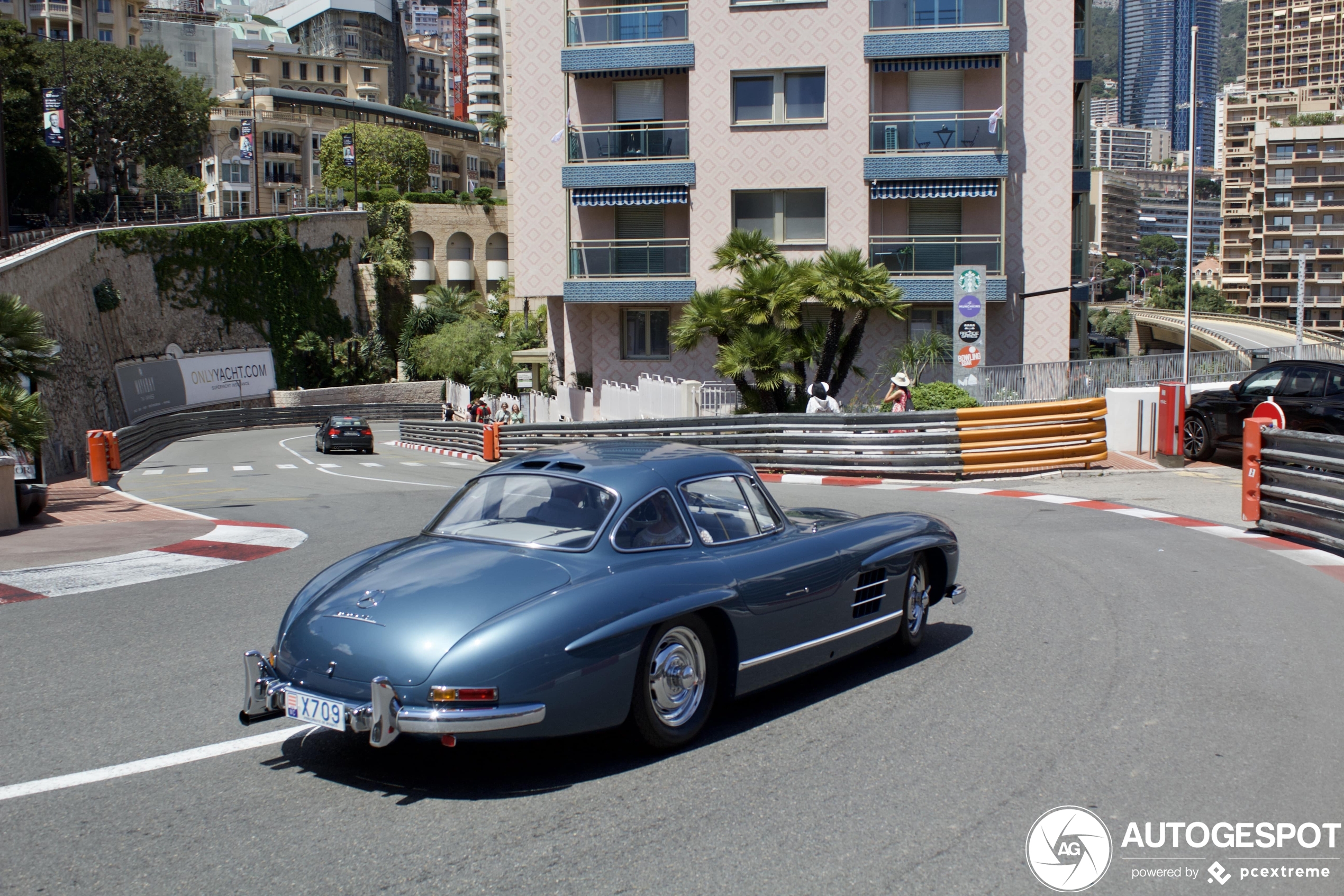 Mercedes-Benz 300SL Gullwing - 03 June 2023 - Autogespot