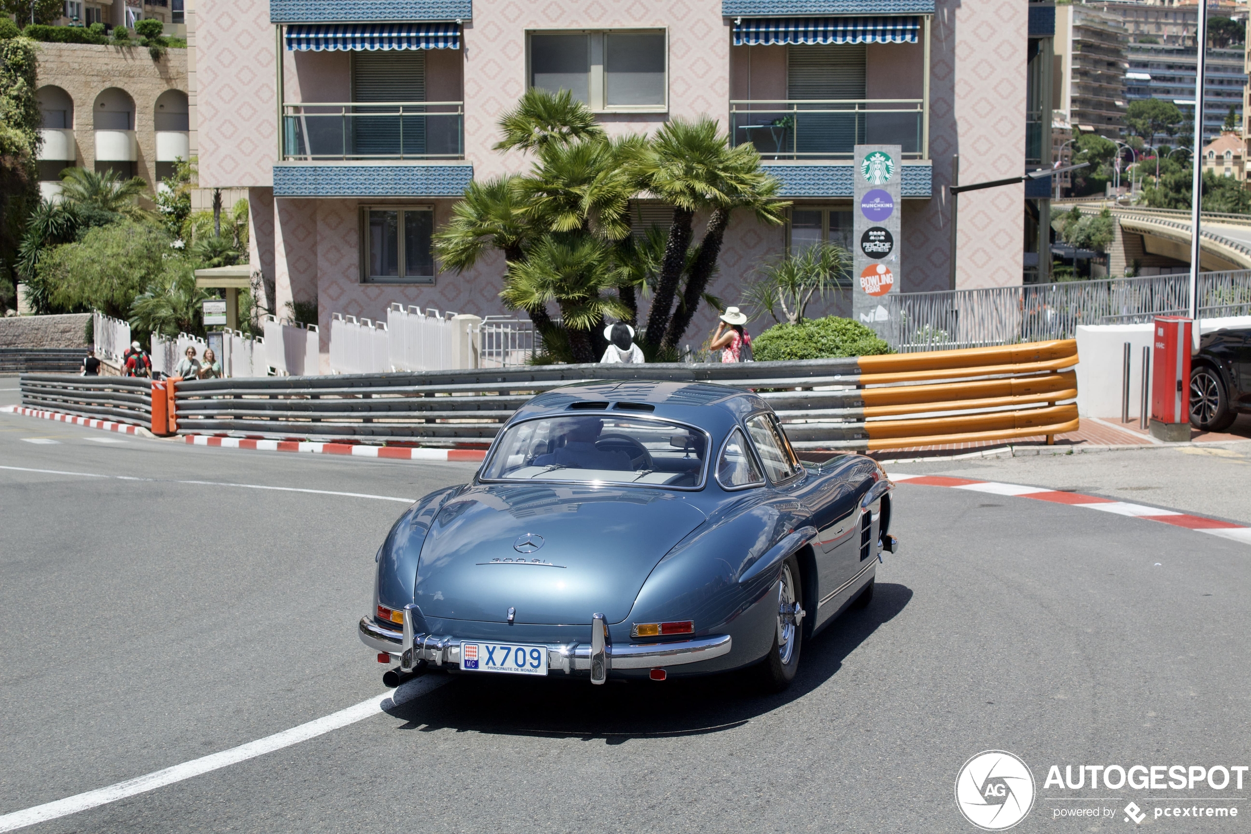 Mercedes-Benz 300SL Gullwing - 03 June 2023 - Autogespot