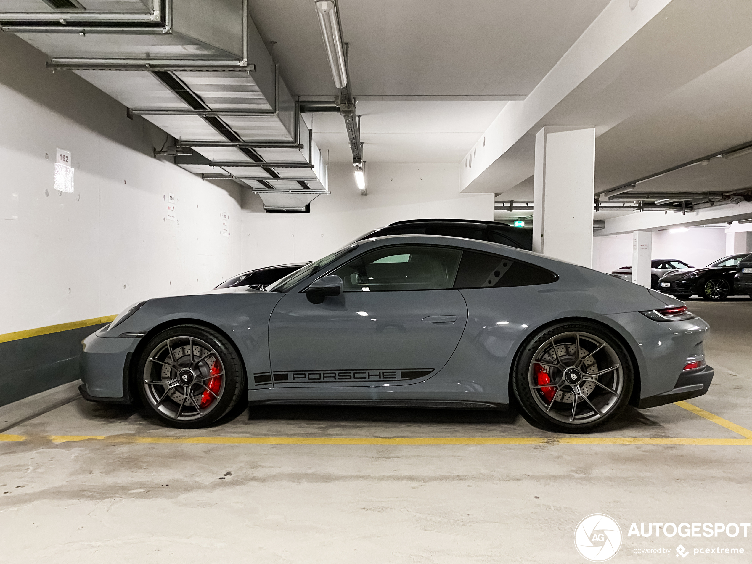 Porsche 992 GT3 Touring - 05 June 2023 - Autogespot