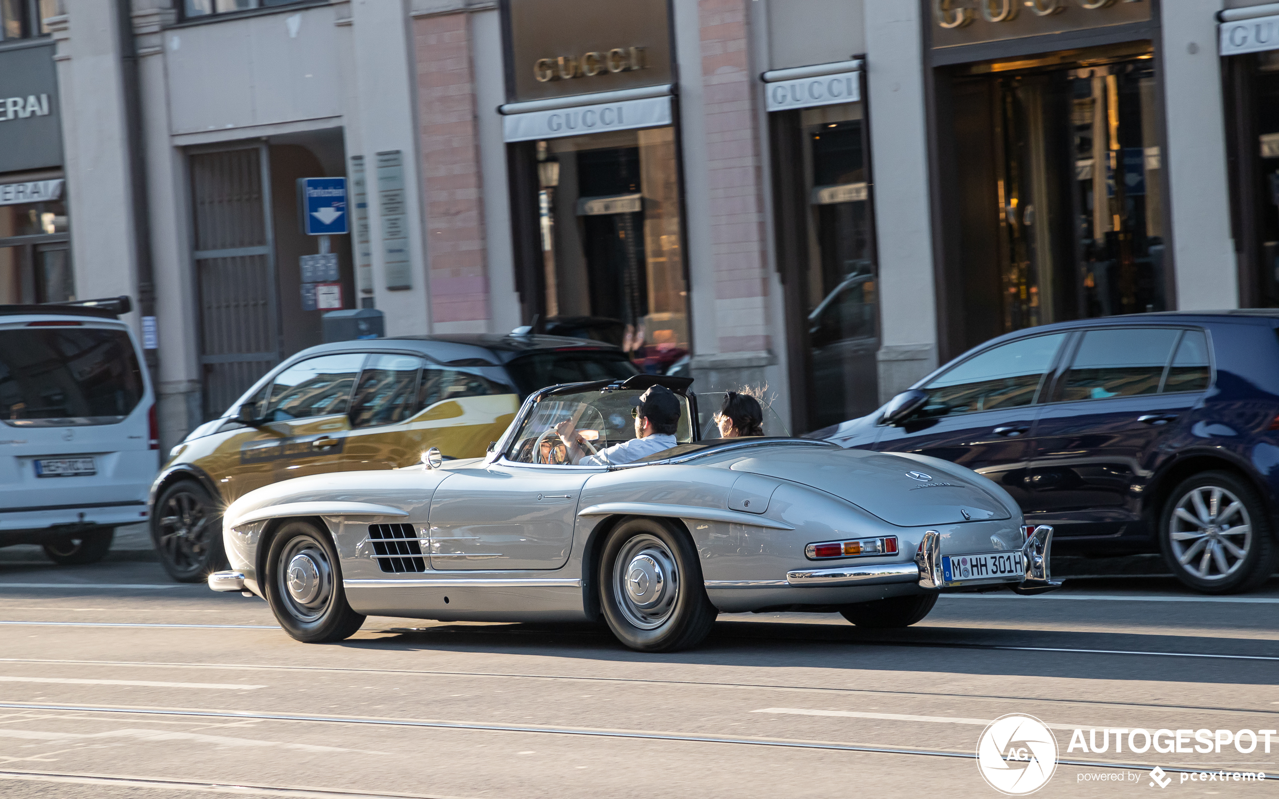 Mercedes-Benz 300SL Roadster - 11 June 2023 - Autogespot