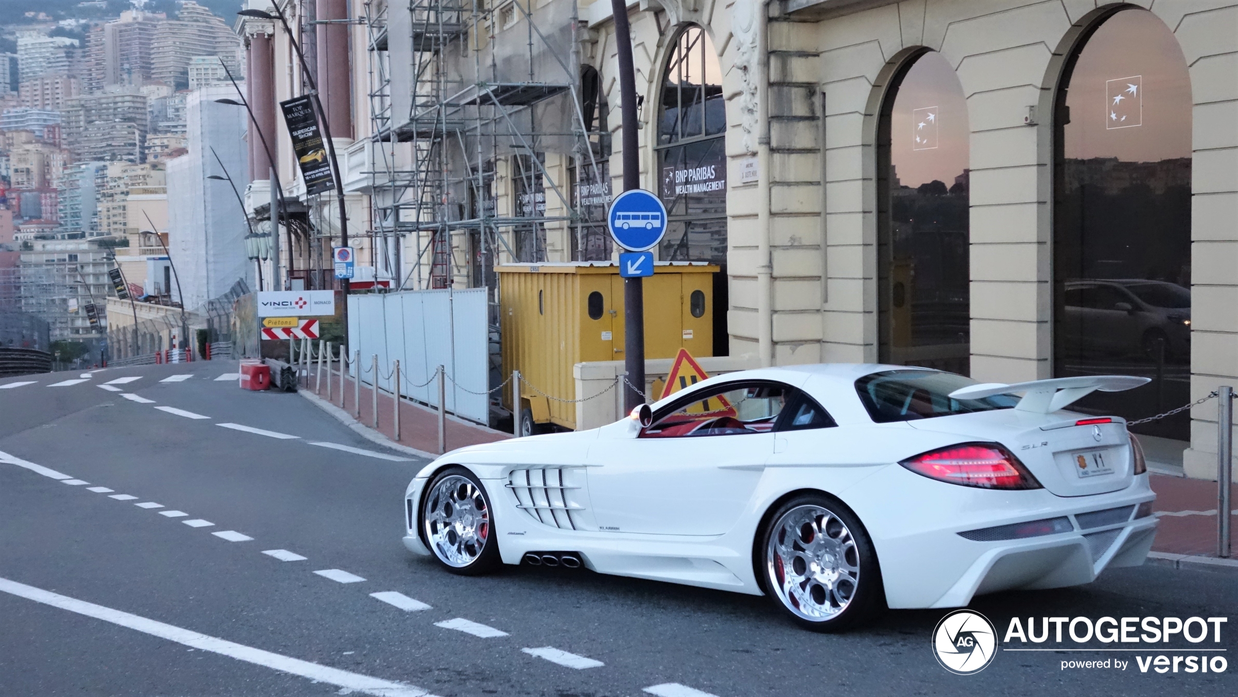 Mercedes-Benz FAB Design SLR McLaren Desire - 20 June 2023 - Autogespot
