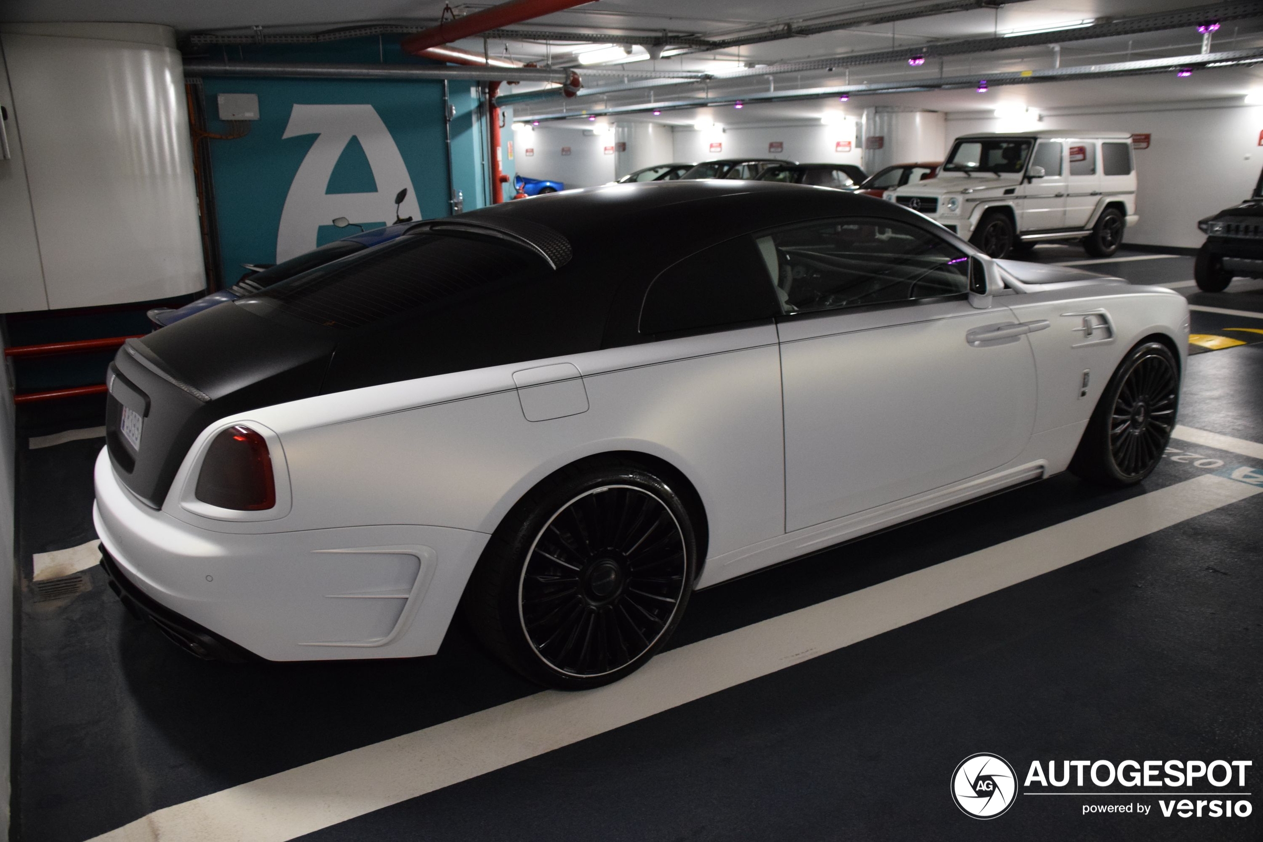 Rolls-Royce Wraith Series II Mansory - 27 June 2023 - Autogespot