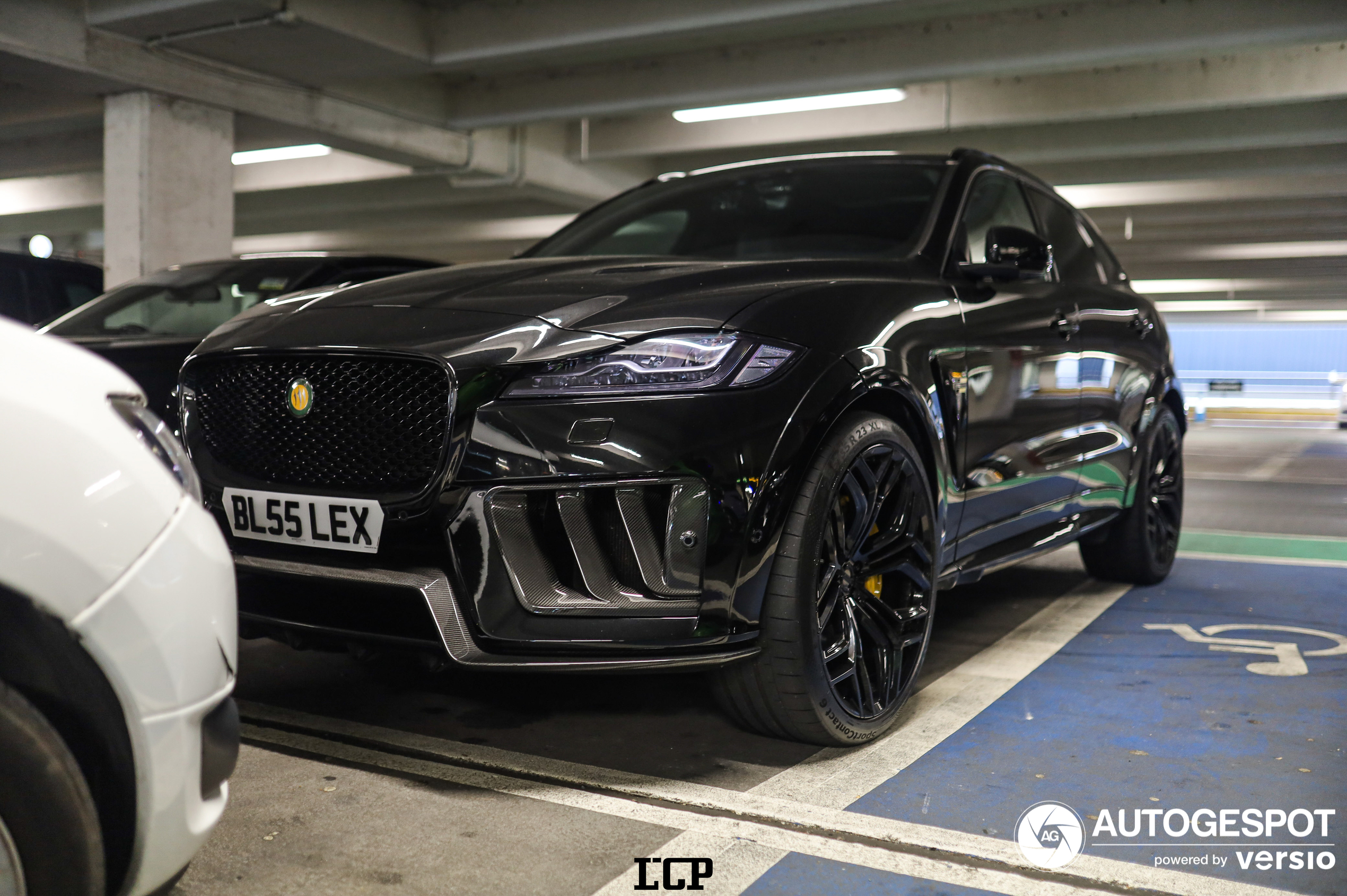 Jaguar f pace svr lister store