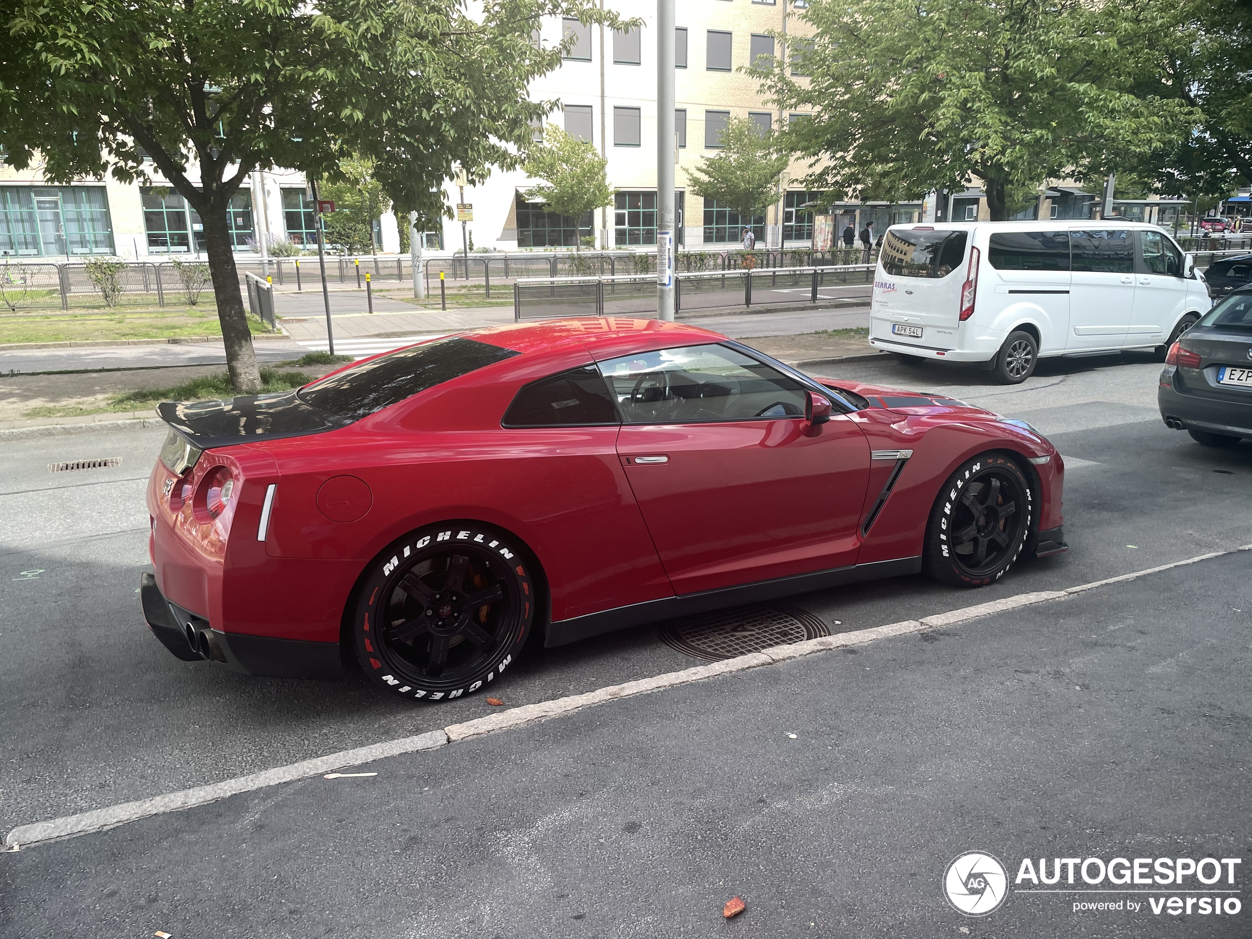 Nissan GT-R - 22 July 2023 - Autogespot