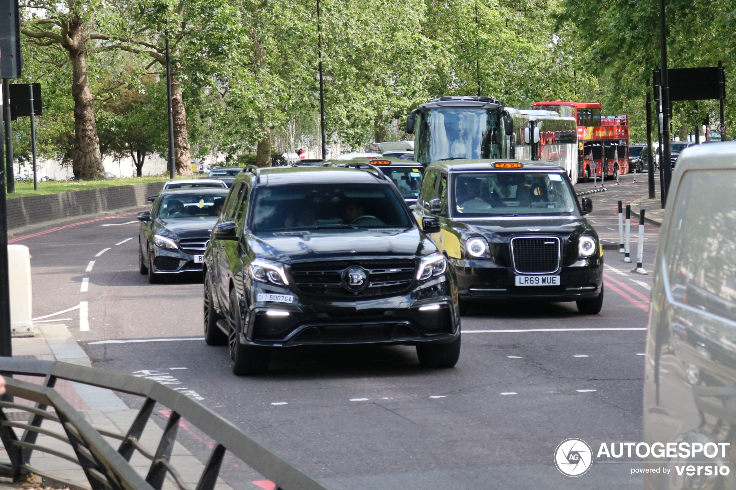 Mercedes-AMG Brabus GLS 850 6.0 Biturbo - 25 July 2023 - Autogespot