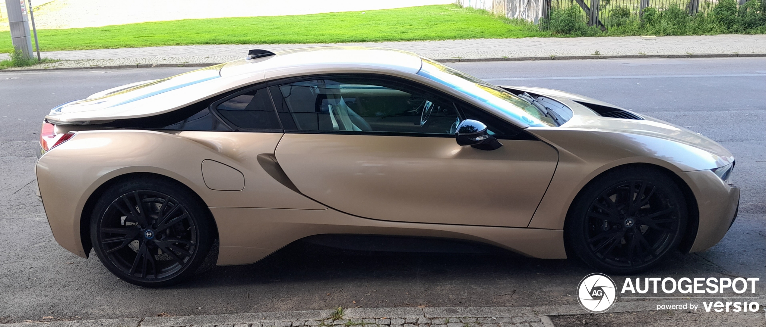 BMW i8 - 30 July 2023 - Autogespot