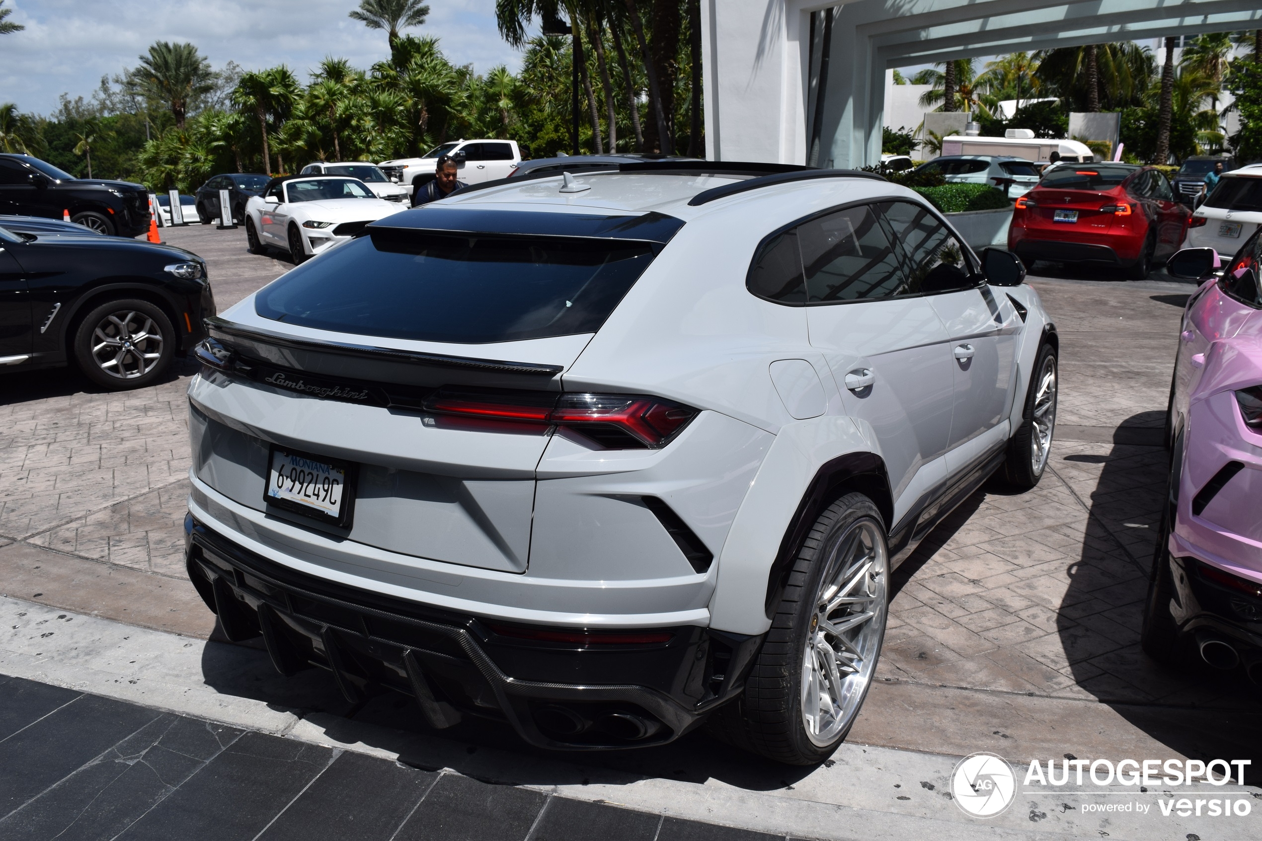 Lamborghini Urus 1016 Industries - 01 August 2023 - Autogespot
