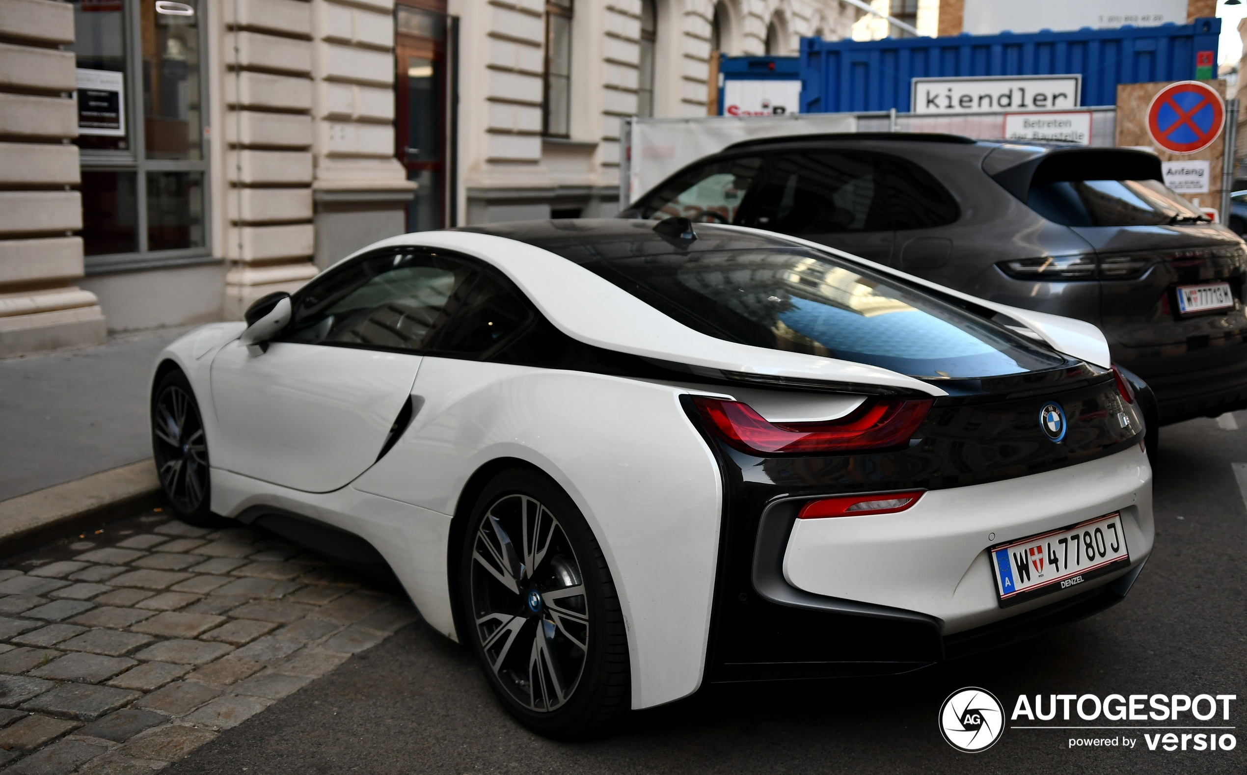 BMW i8 - 14 August 2023 - Autogespot