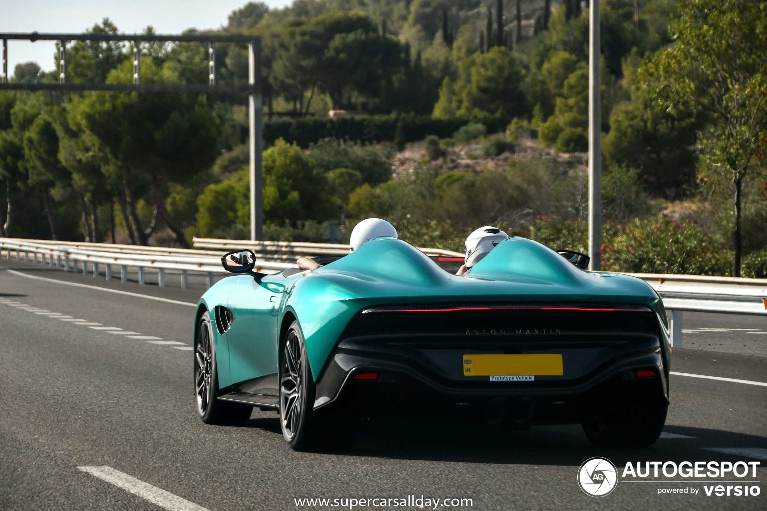 Aston Martin DBR22 - 18 August 2023 - Autogespot